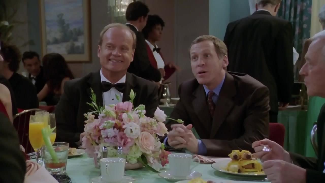 Frasier | S11:E10 | Seabee Jeebies | Crave