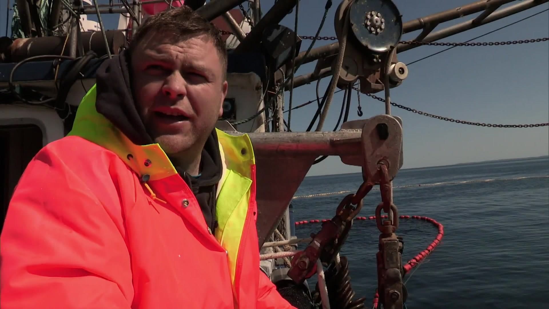 Cold Water Cowboys | S2:E1 | Ice Breaker | Crave