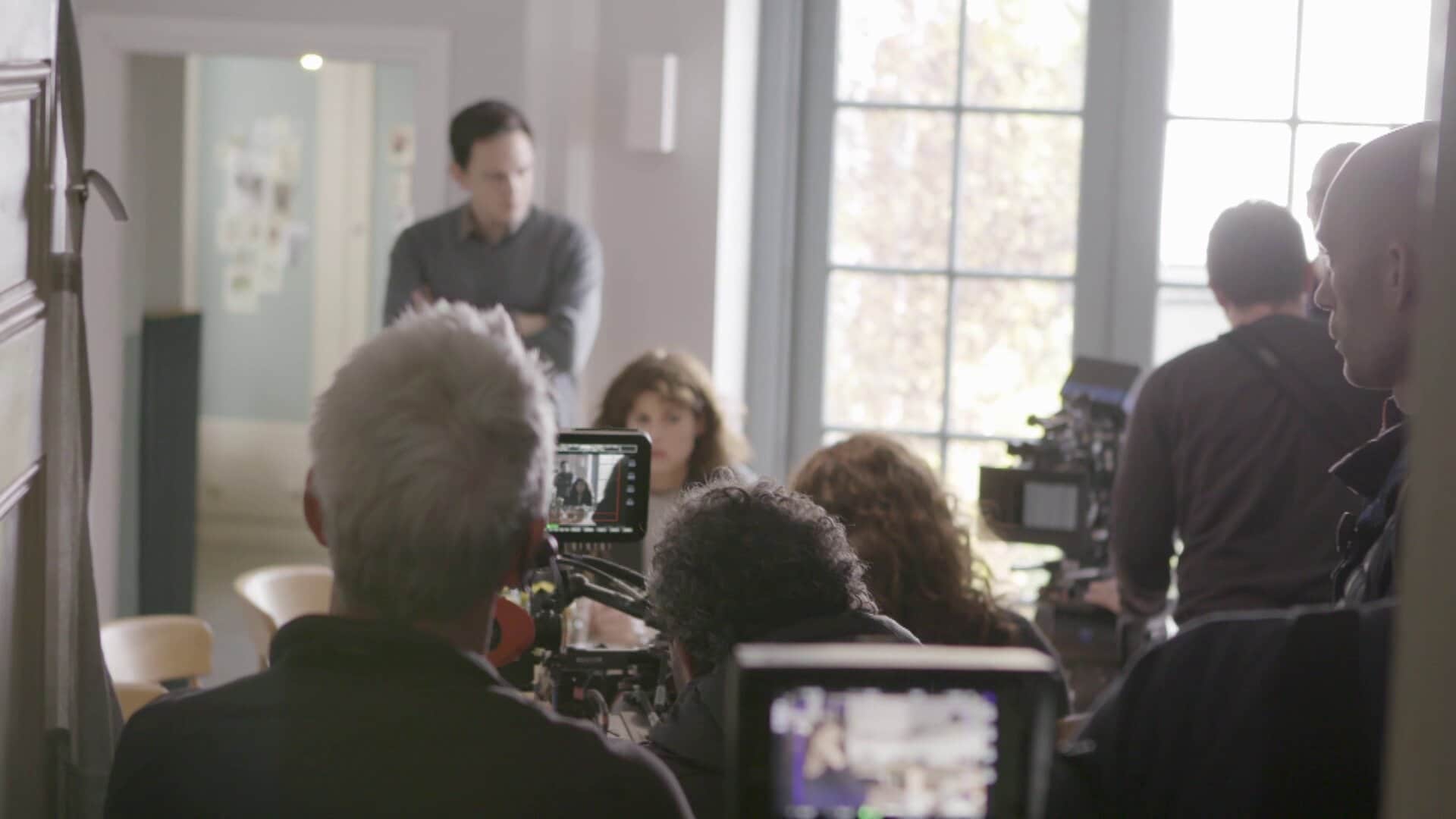 Gold Digger | Behind the Scenes of Gold Digger: The Houses