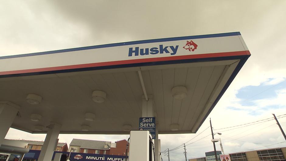 Husky Energy 'decluttering' as it plans sale of refinery, retail ...