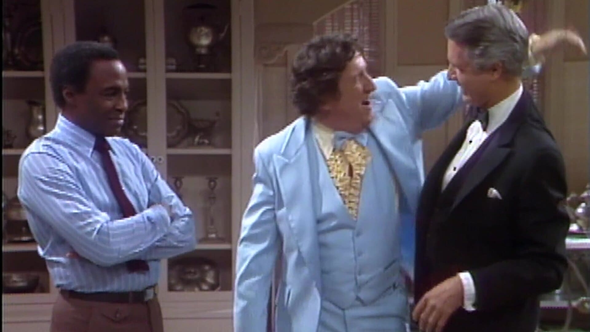 Benson | S2:E20 | The Governor's House Call | CTV