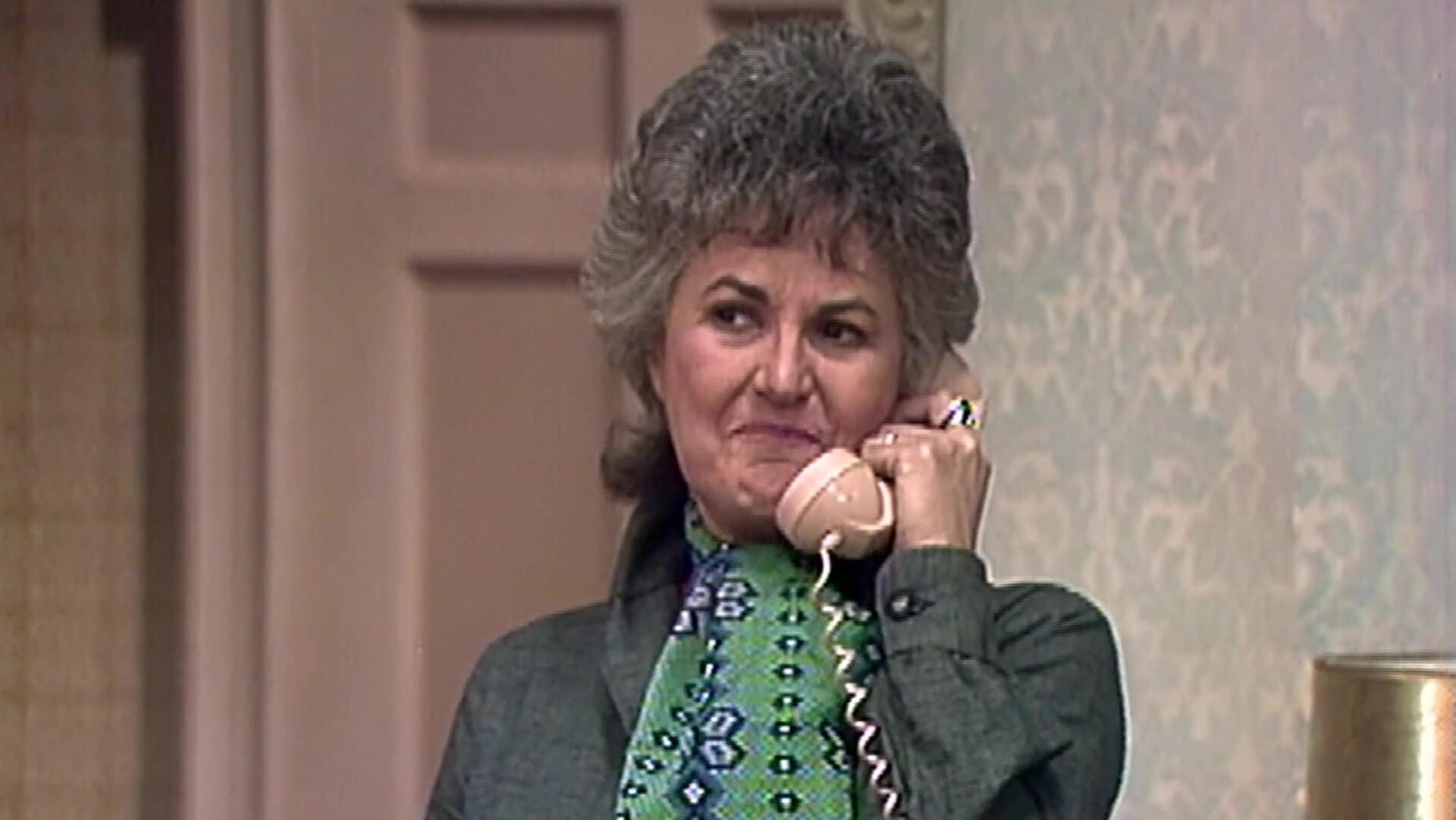 Maude | S1:E10 | Maude's Dilemma, Pt. 2 | CTV