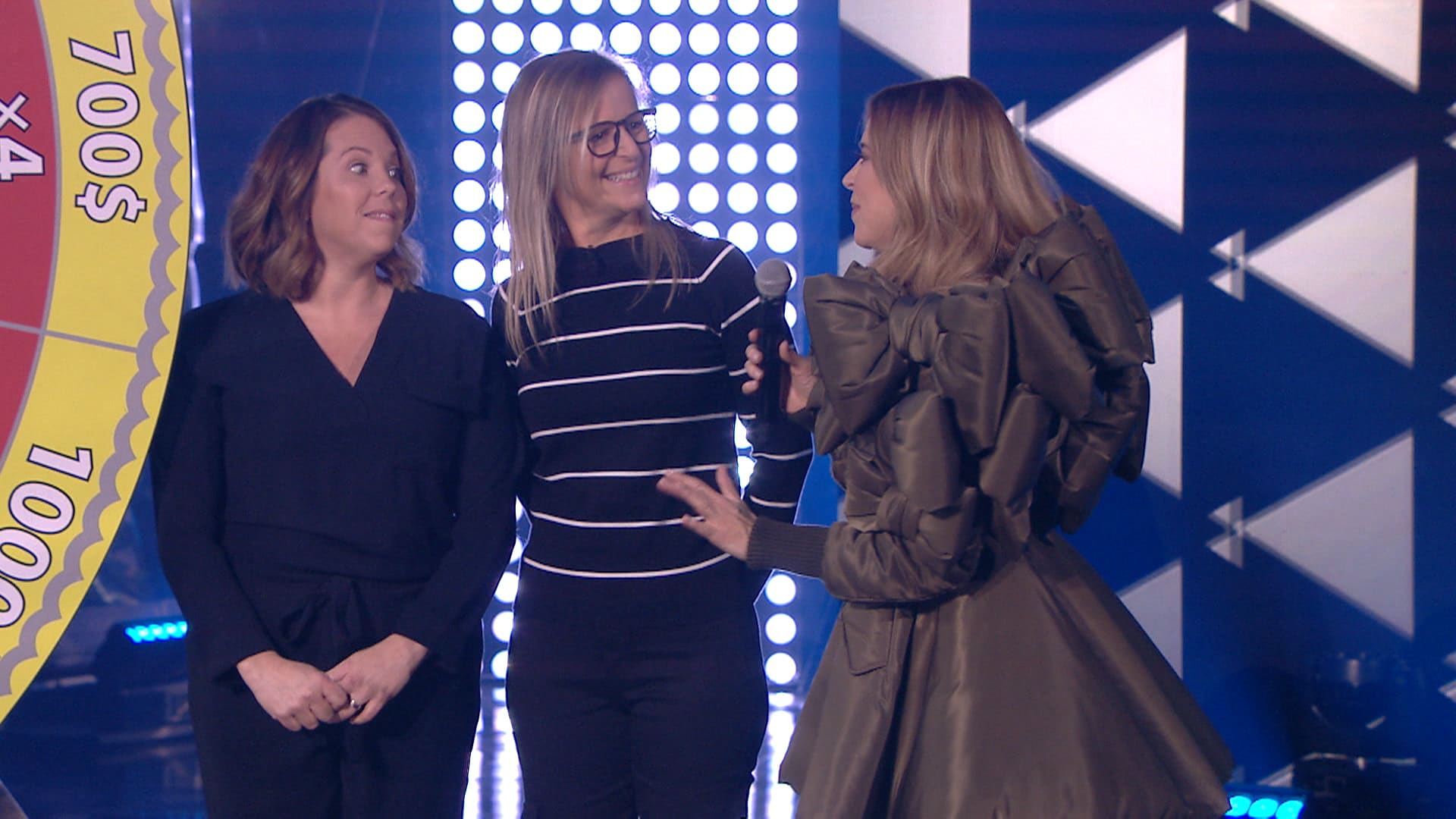 La semaine des 4 Julie | S1:E25 | Guy Nantel, Arthur l'aventurier et la ...