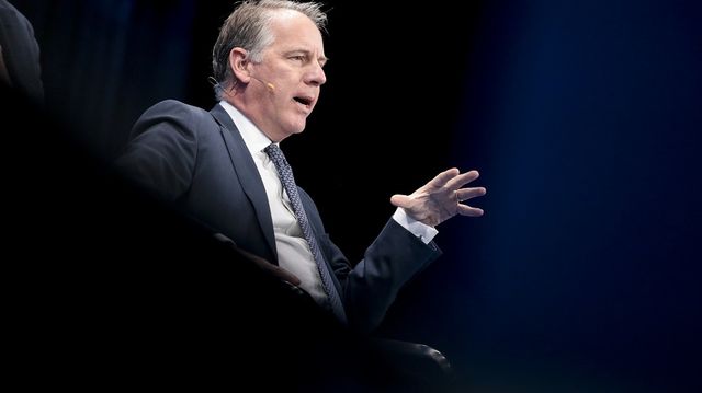 Apollo Global’s Zelter Sees 'Choppy' Year for Credit Returns - Video - BNN