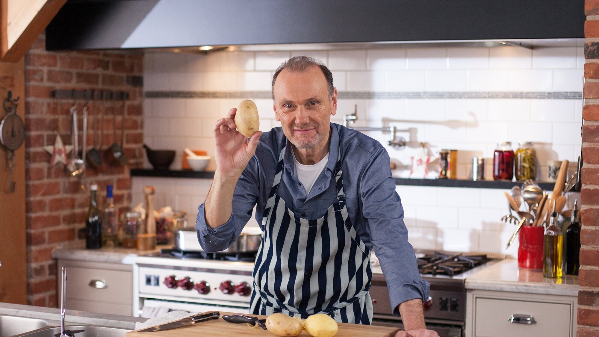 Michael Bonacini’s Christmas At The Farm | Crave