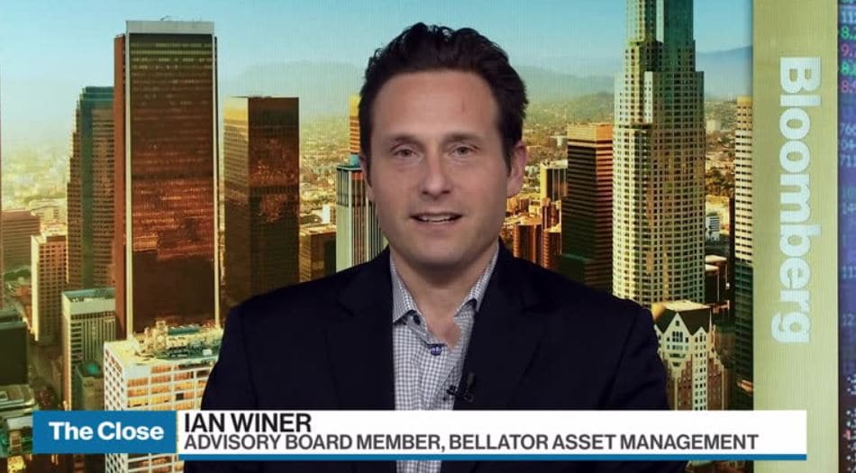 Ian Winer: Invest in Netflix and Boeing, avoid Macy's - Video - BNN