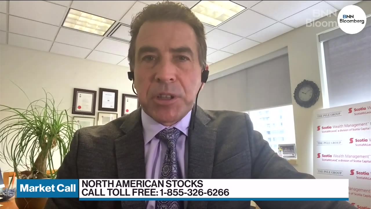 Andrew Pyle discusses Manulife - Video - BNN