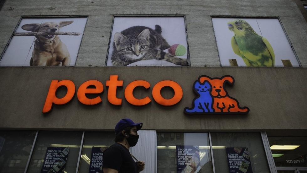 Petco prepares to go public amid retail mania - Video - BNN