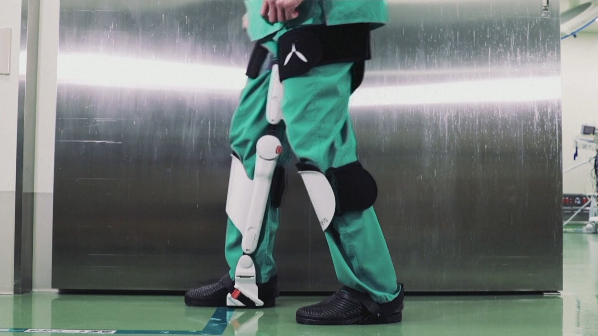 CTV Your Morning | S5:E105 | New exoskeleton invention is a game ...