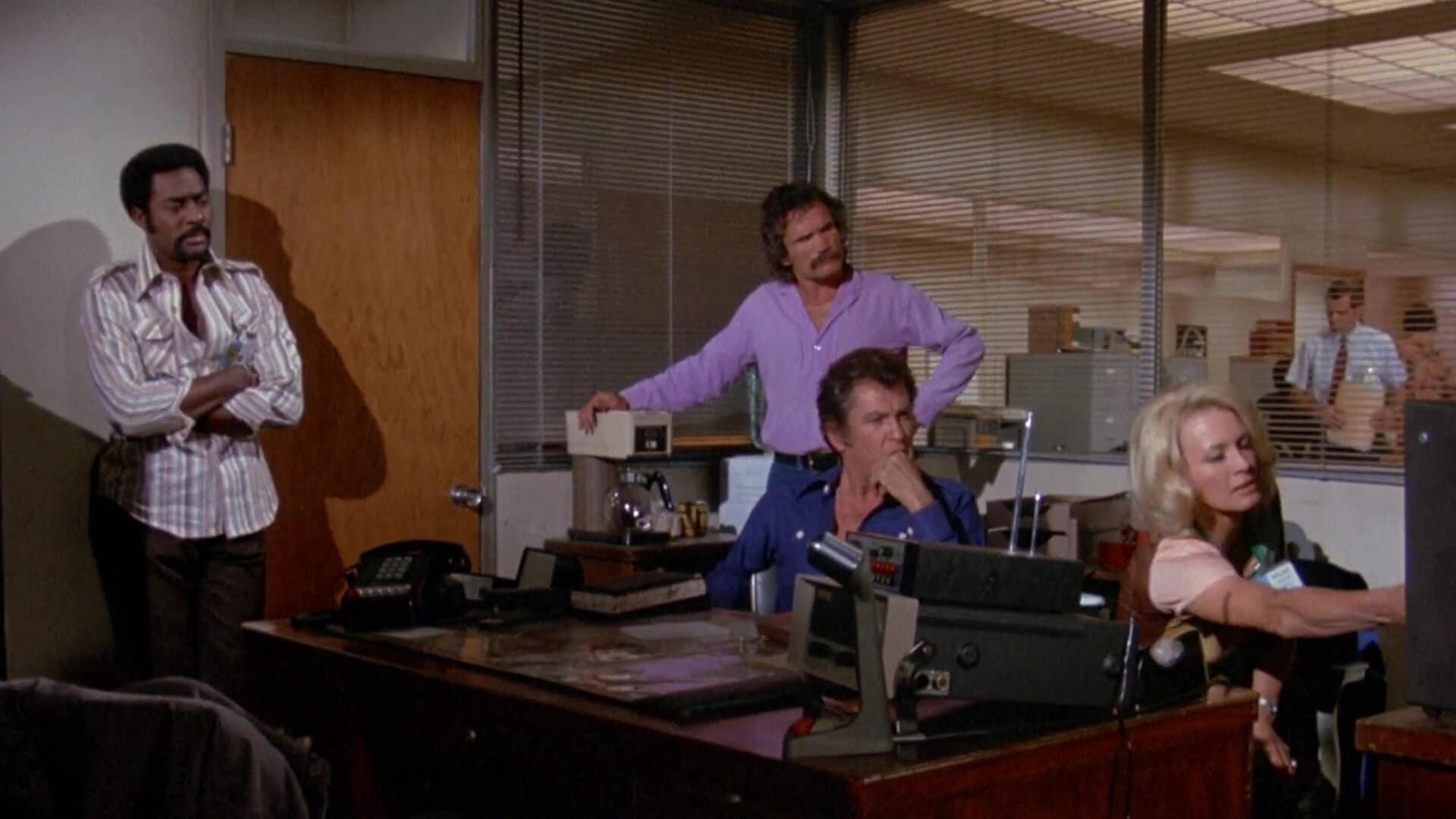 Police Woman | S3:E14 | Banker's Hours