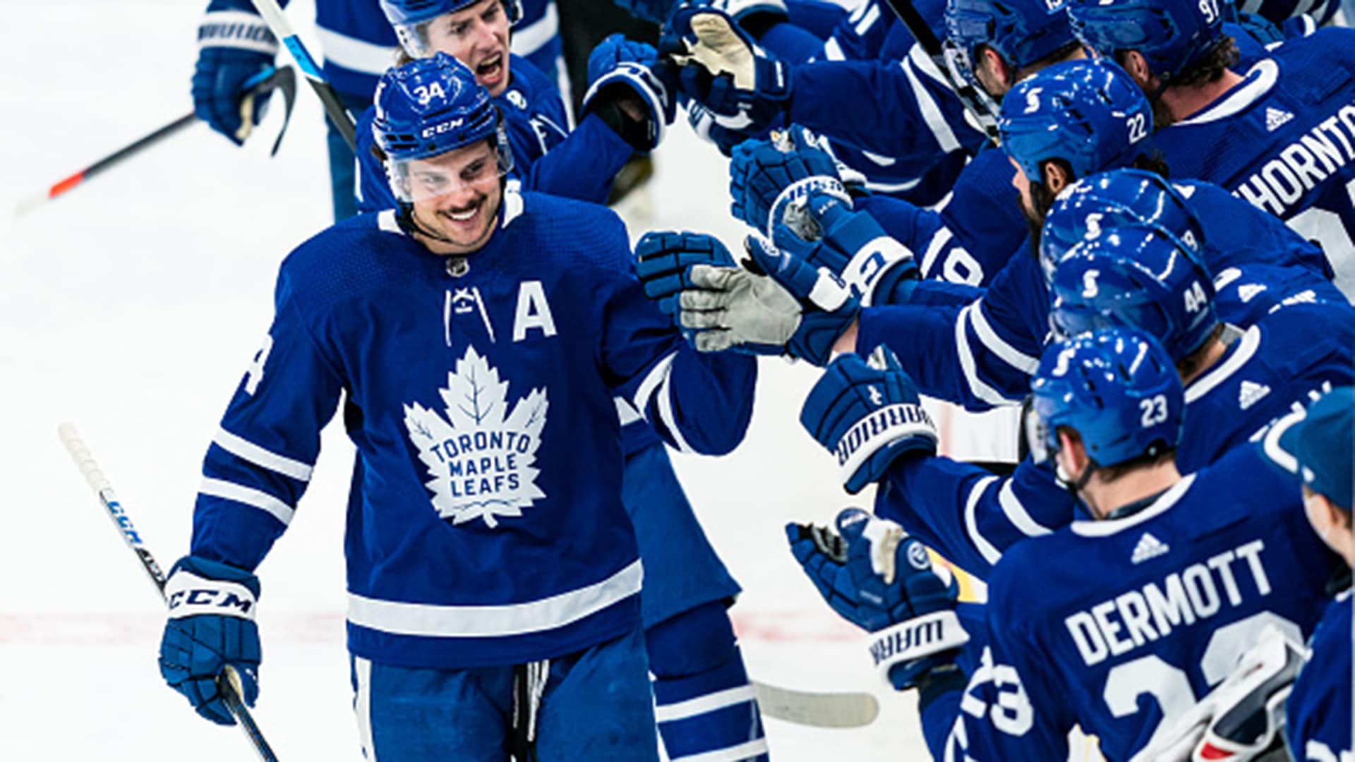 Maple Leafs' top line operating at high-level: 'Up there with the gold ...