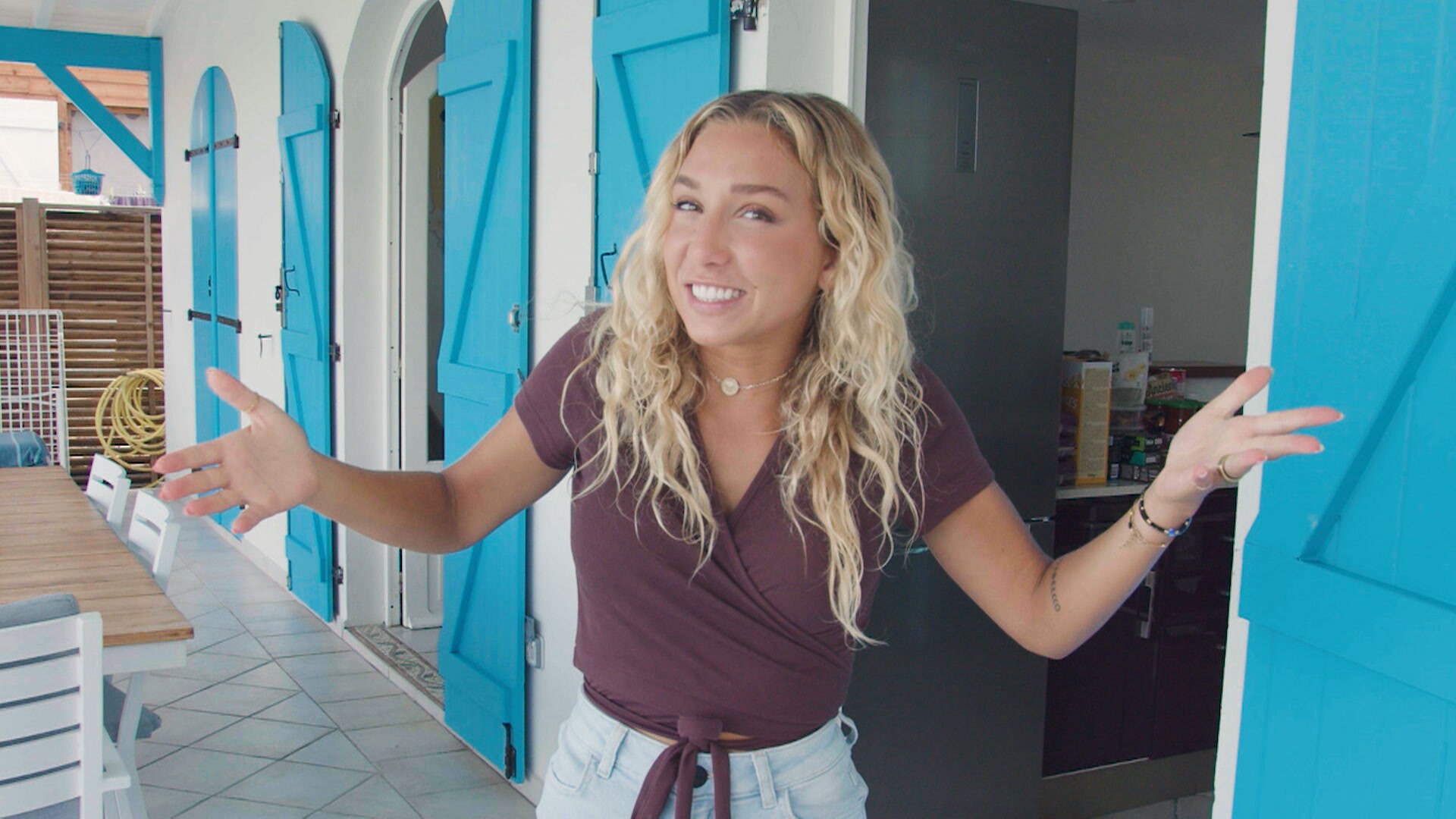 Occupation Double Martinique | Catherine, toujours souriante dans sa ...