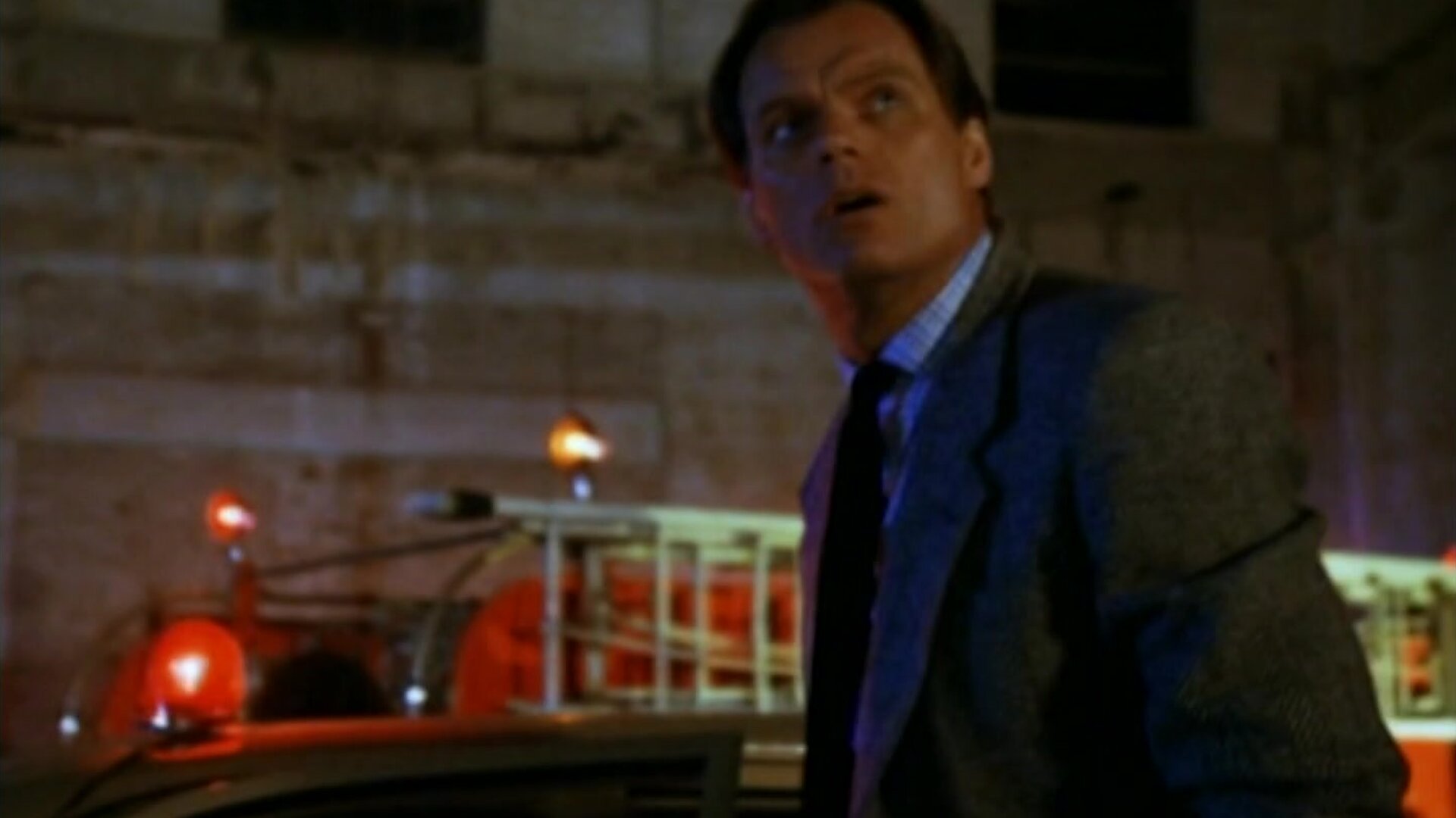 Hunter | S1:E18 | Fire Man | CTV