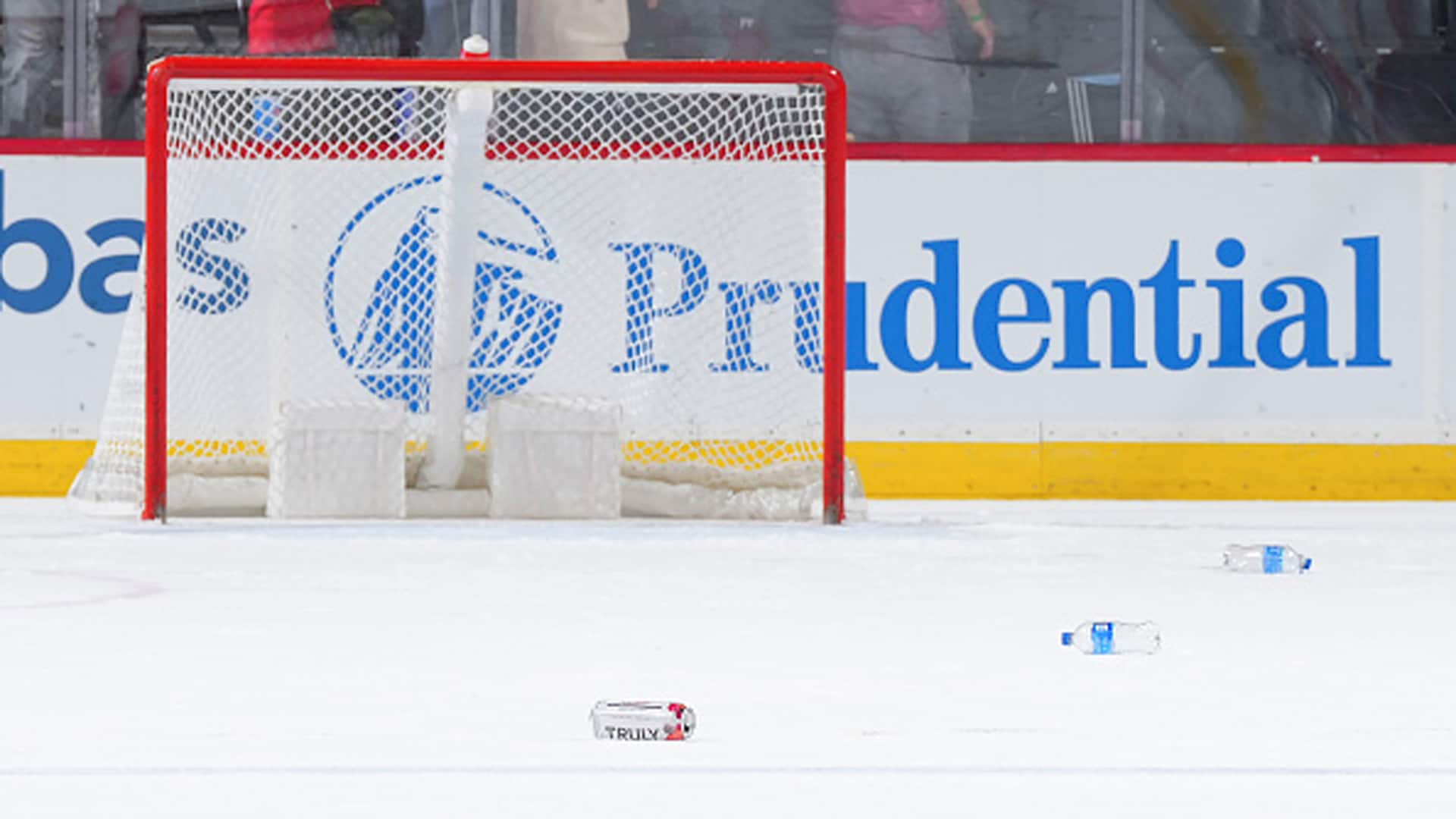 'It felt like Europe': Leafs look back on Devils' fans throwing beer ...