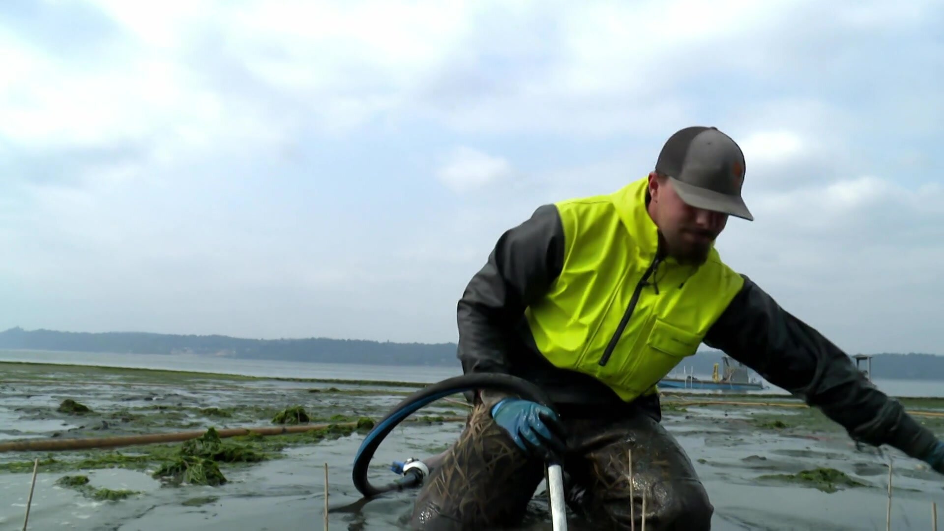 How Do They Do It? | S16:E6 | Geoduck, Steam Trains | CTV