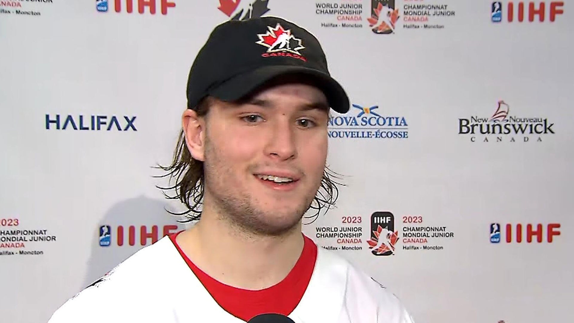 Roy says off-ice friendship with Gaucher and Dean making things easier ...