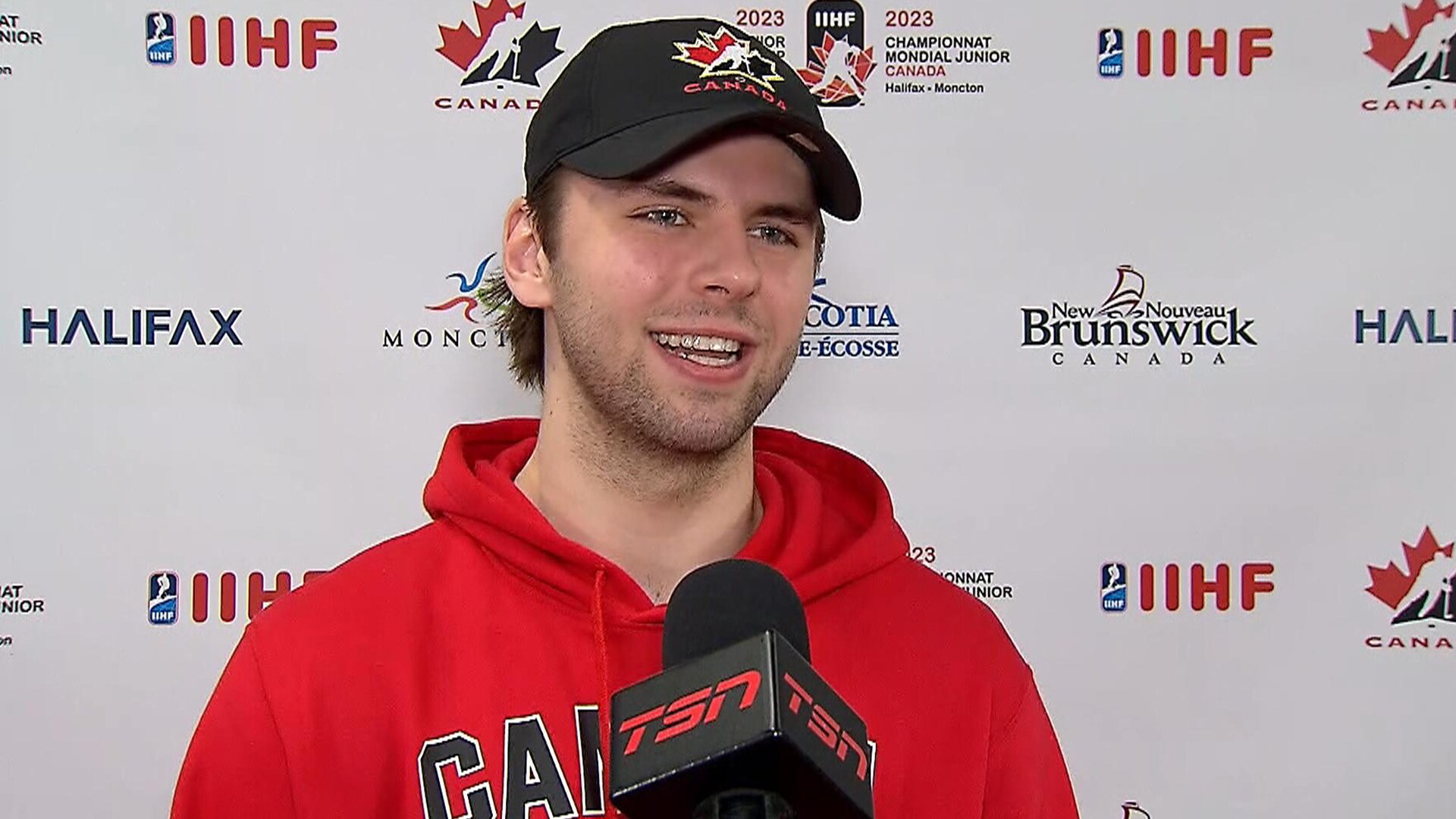 Fantilli reluctant to pump the tires of Michigan 'mates on Team USA ...