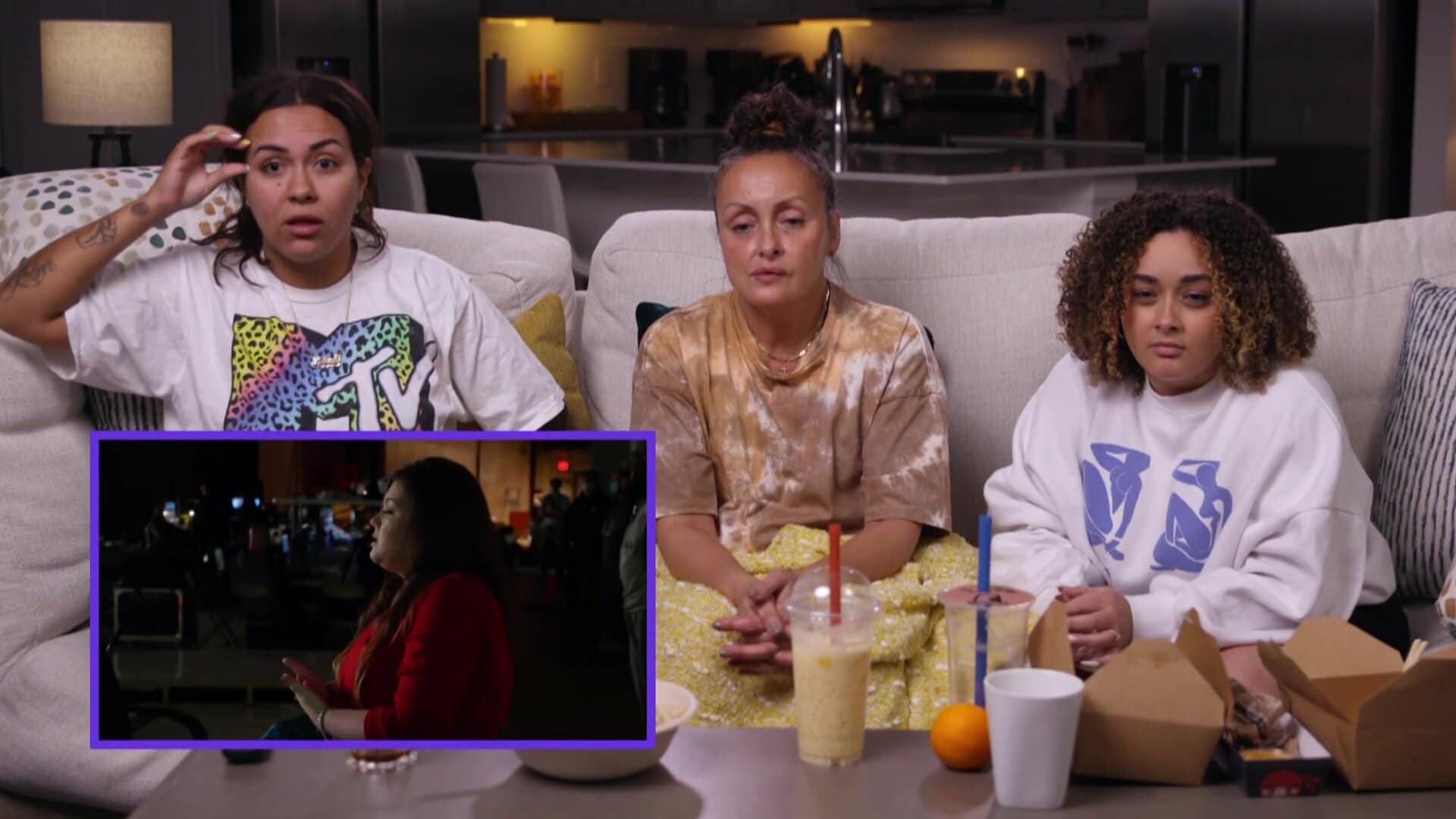 Teen Mom: Girls' Night In | S2:E10 | Fight! Fight! Fight! | CTV