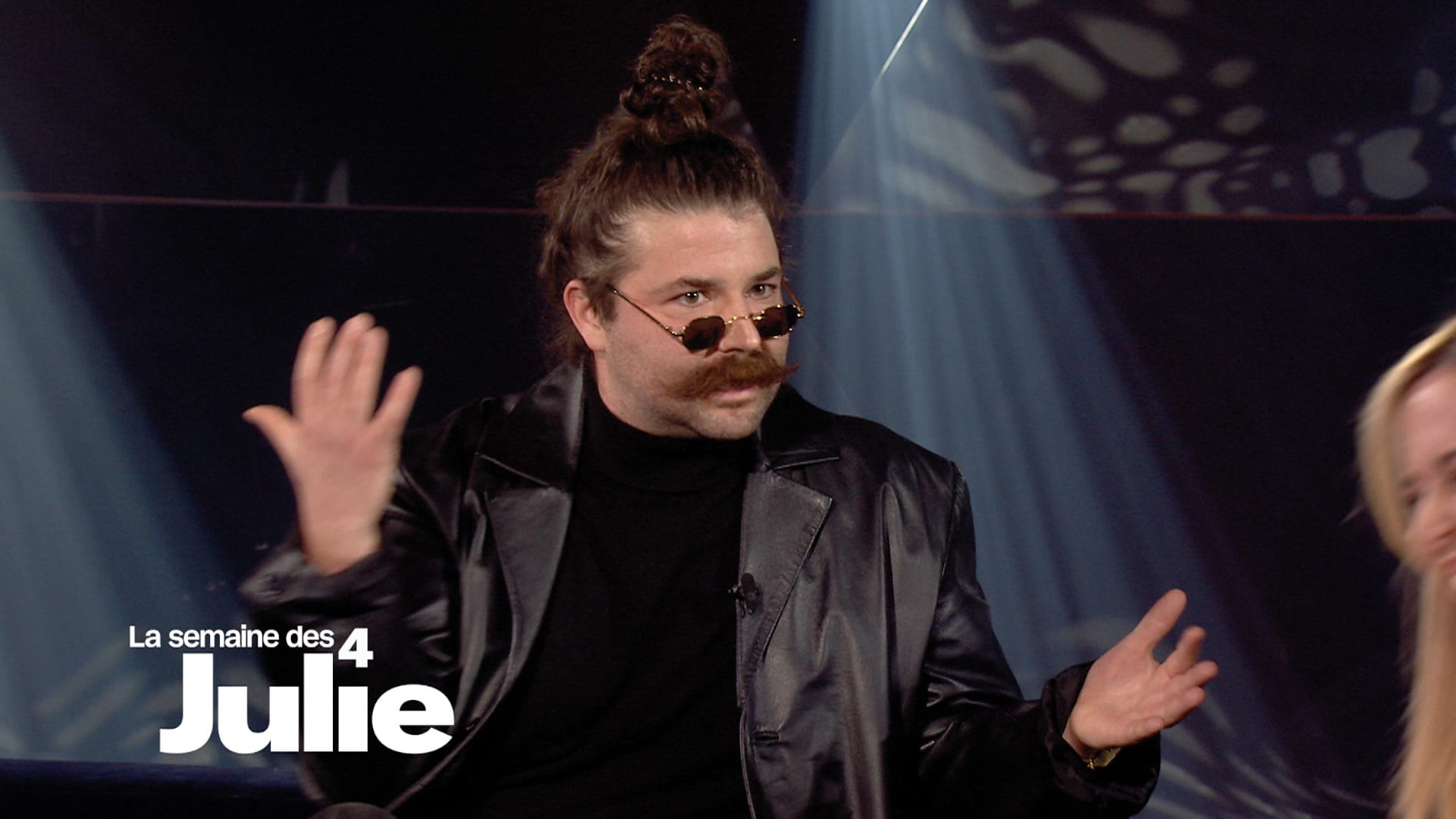 La semaine des 4 Julie | Le tenace humoriste Jo Cormier | Noovo