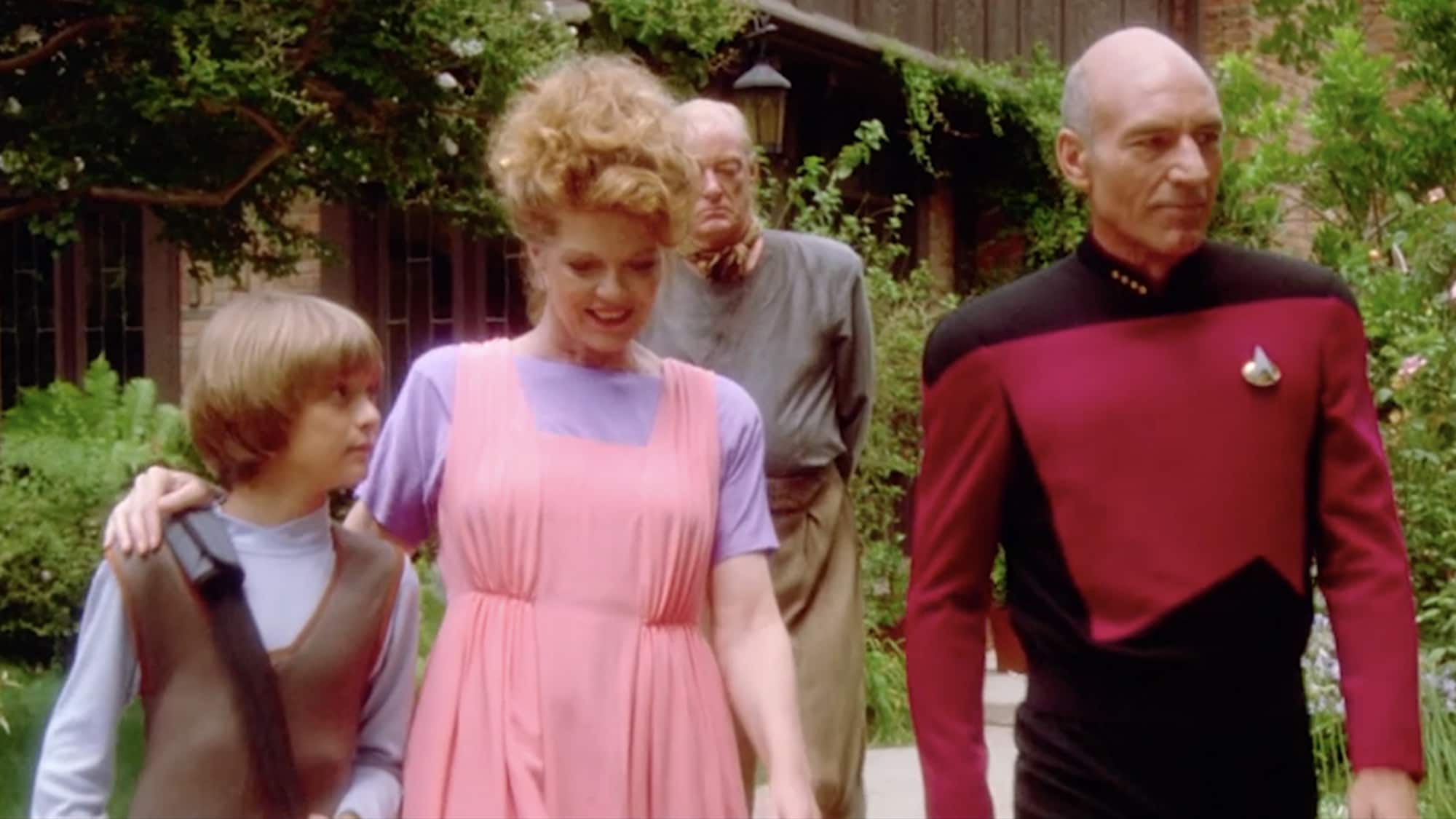 Star Trek: Picard | A Portrait of the Picard Family