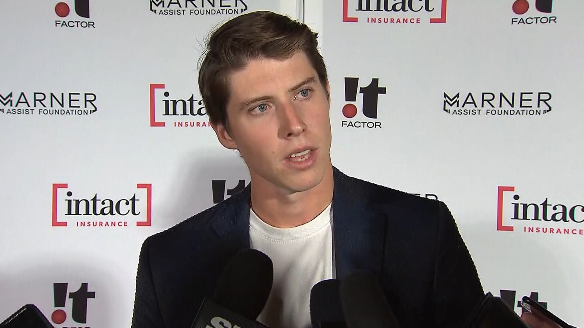 Marner calls Kampf 'the most jacked guy I've ever seen in the NHL ...