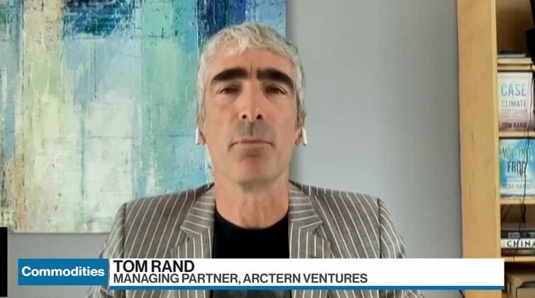 Time to stop expanding oil and gas: Tom Rand - Video - BNN