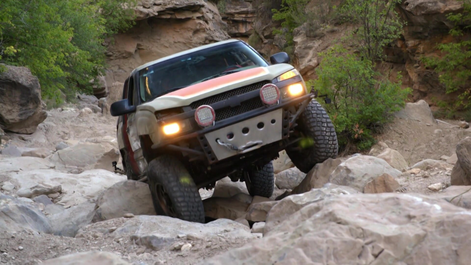 Dirt Every Day | S9:E11 | Ultimate Avalanche Returns For Colorado Rock ...