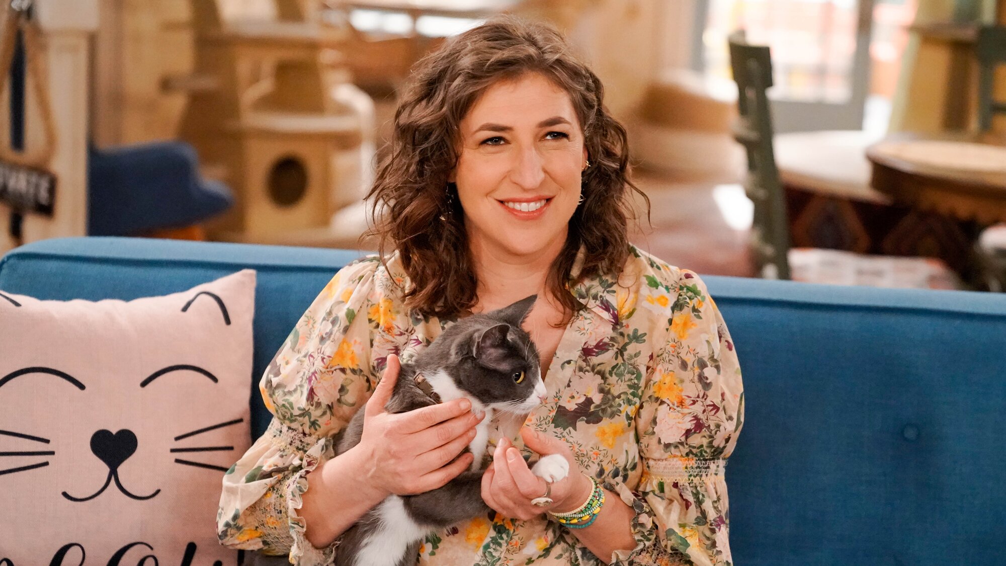 Call Me Kat - Stream New Episodes For Free On CTV