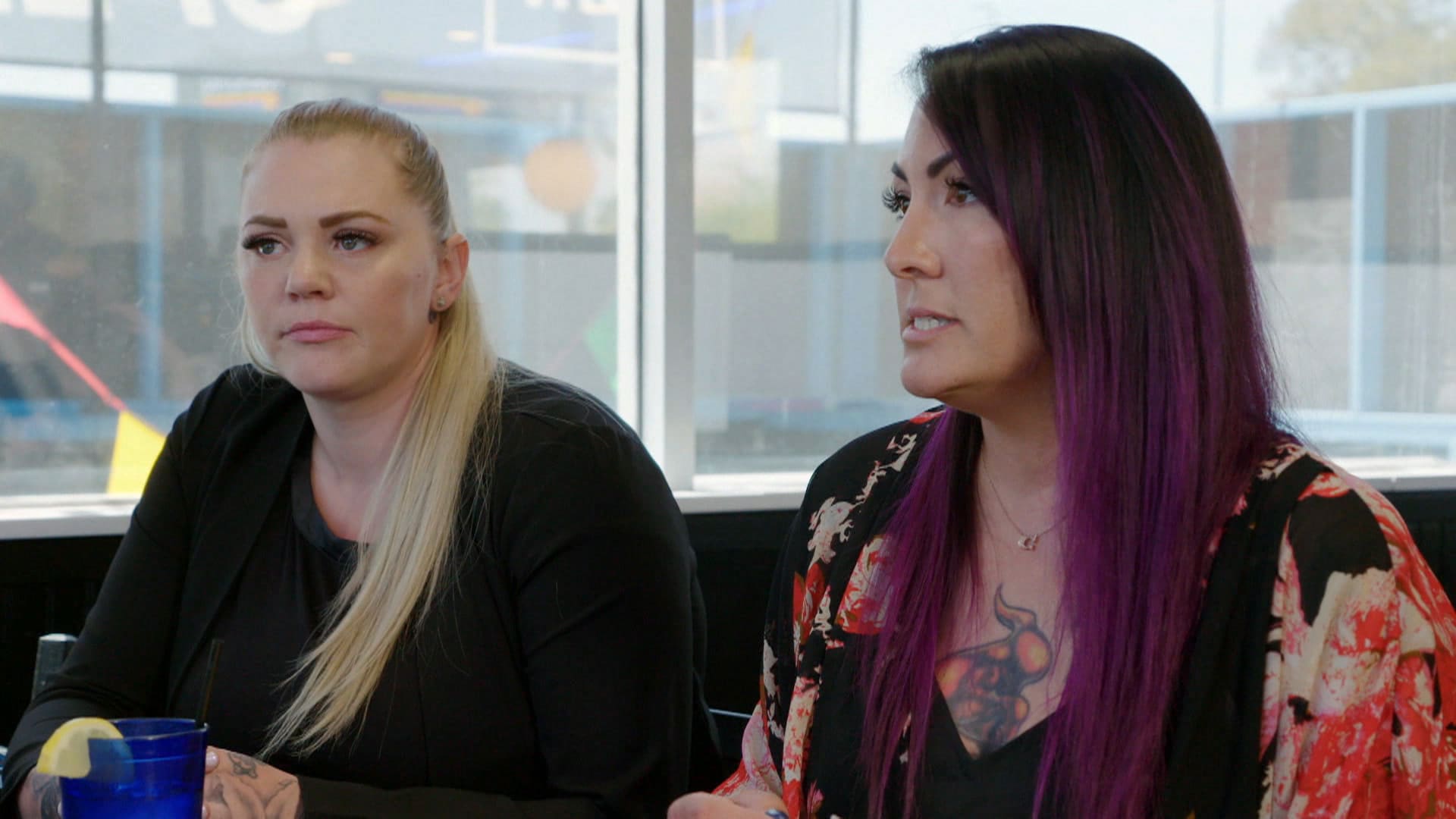 La vie après la prison | S4:E2 | L'amour avec une autre détenue? | Noovo