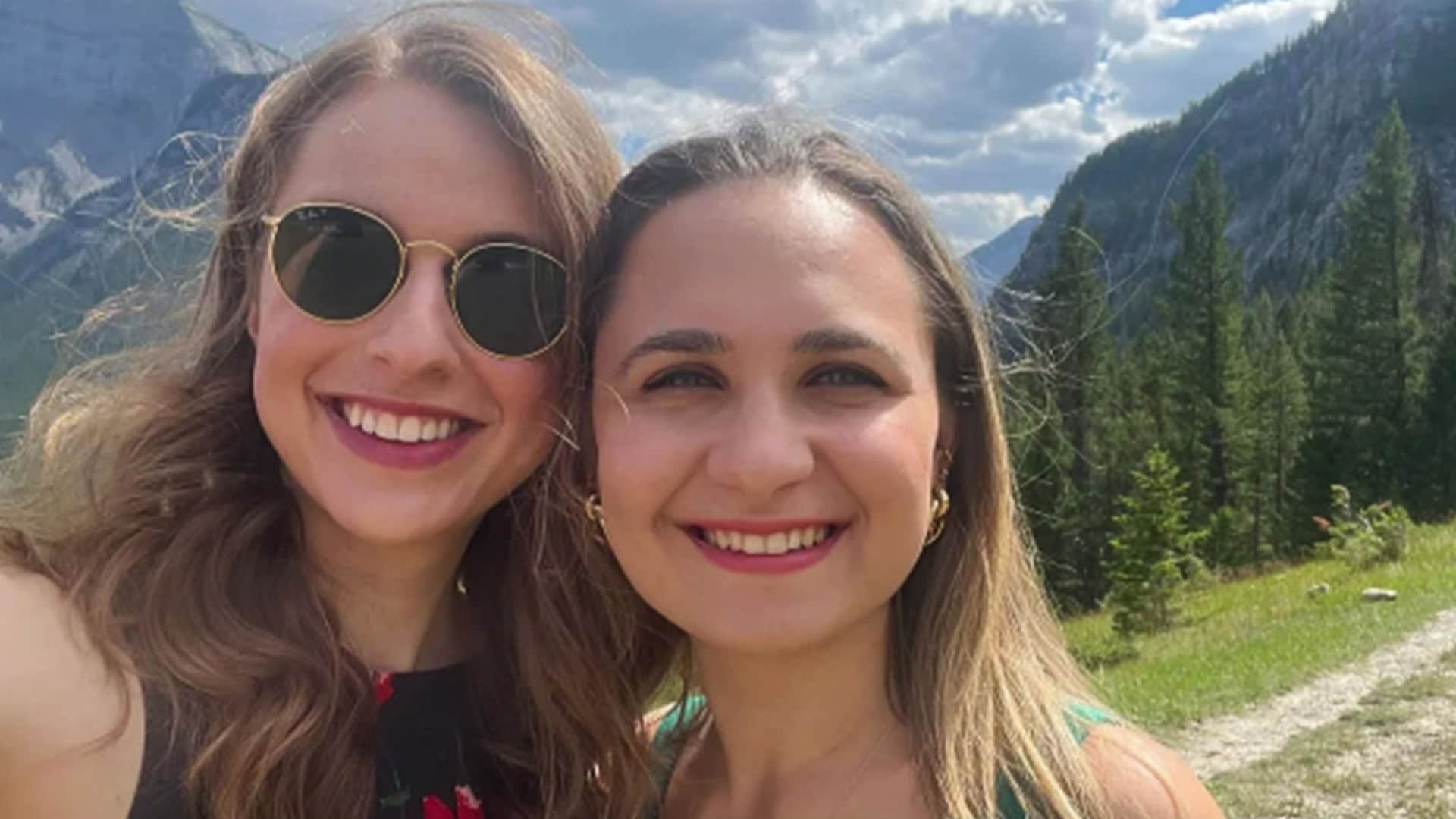 CTV Your Morning | S8:E32 | Toronto woman makes friends using blog | CTV