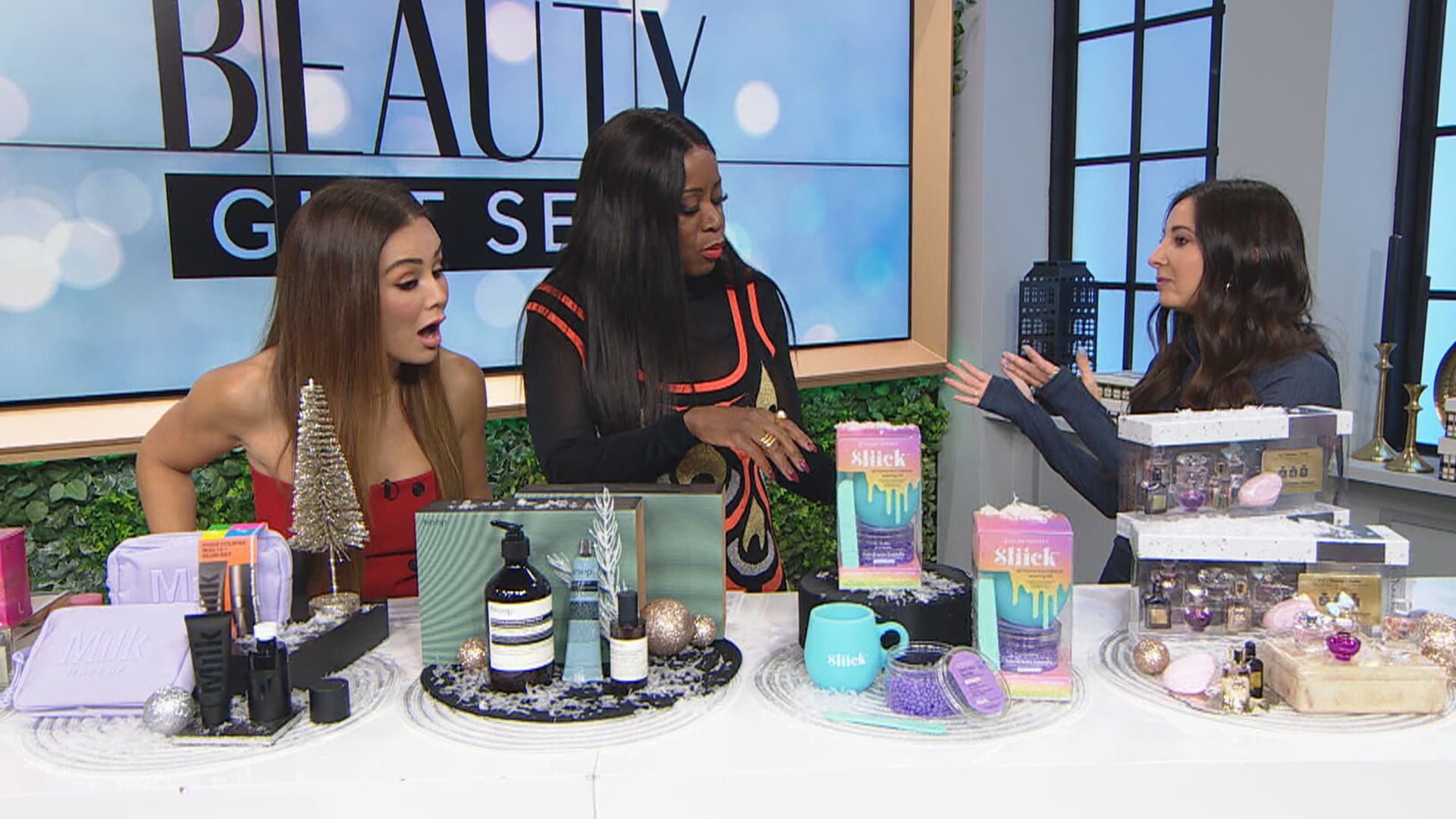 The Social S11 E59 Hottest Holiday Beauty Sets Ctv