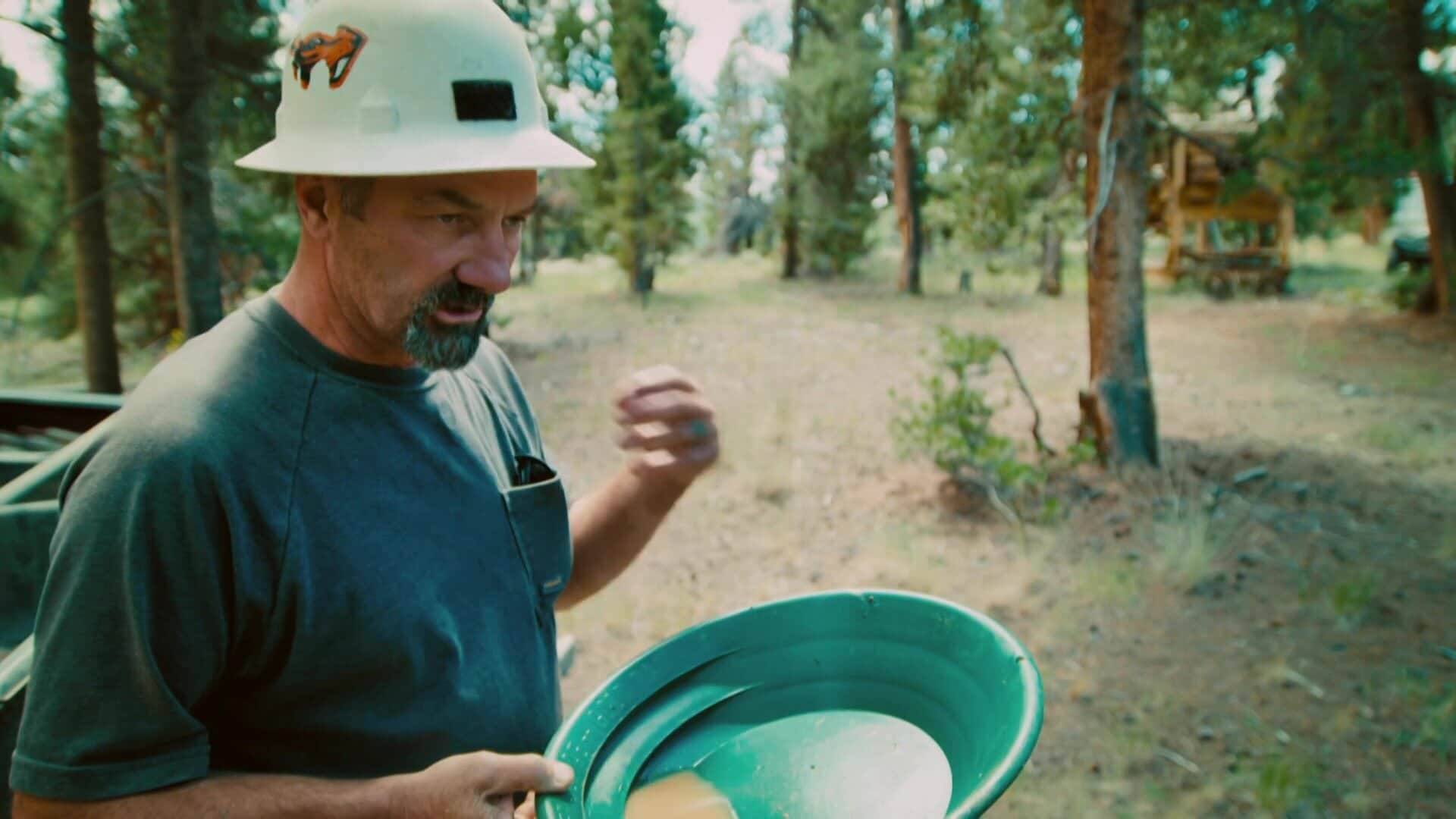 Gold Rush | S13:E35 | Dozer Dave, All In | CTV