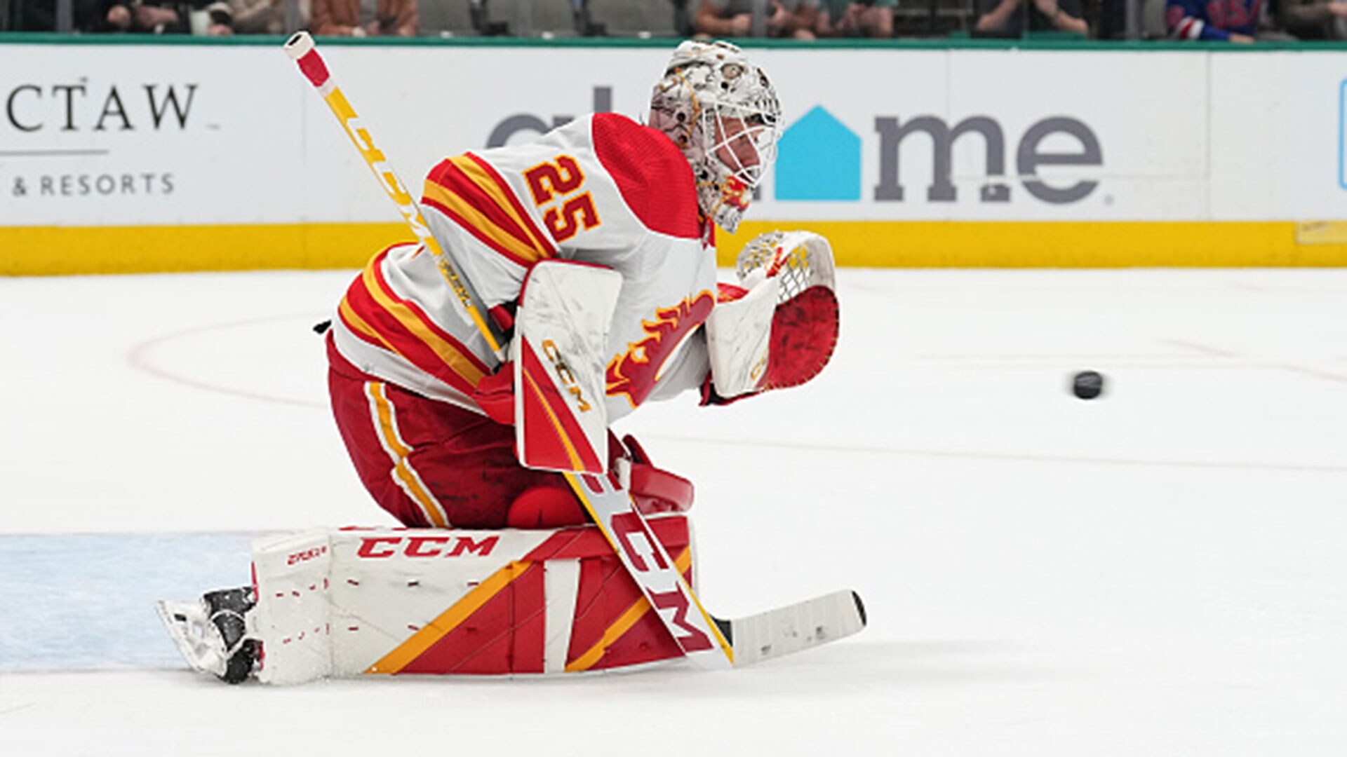 What's wrong with Winnipeg? Does Calgary's playoff hopes rest on Markstrom?