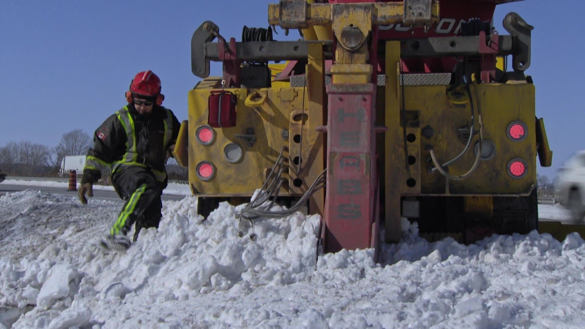 Heavy Rescue: 401 | S7:E13 | Deep, Steep And Stuck