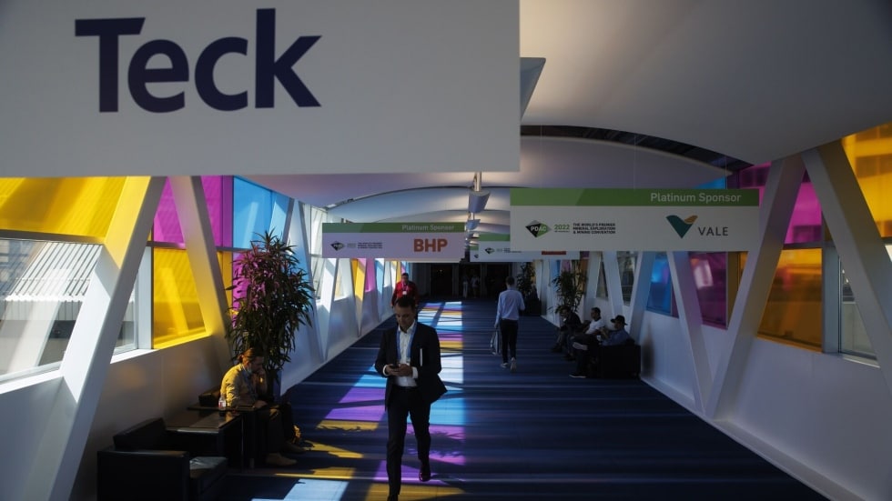 Keevil openness to Teck takeover is a game-changer: Analyst - Video - BNN