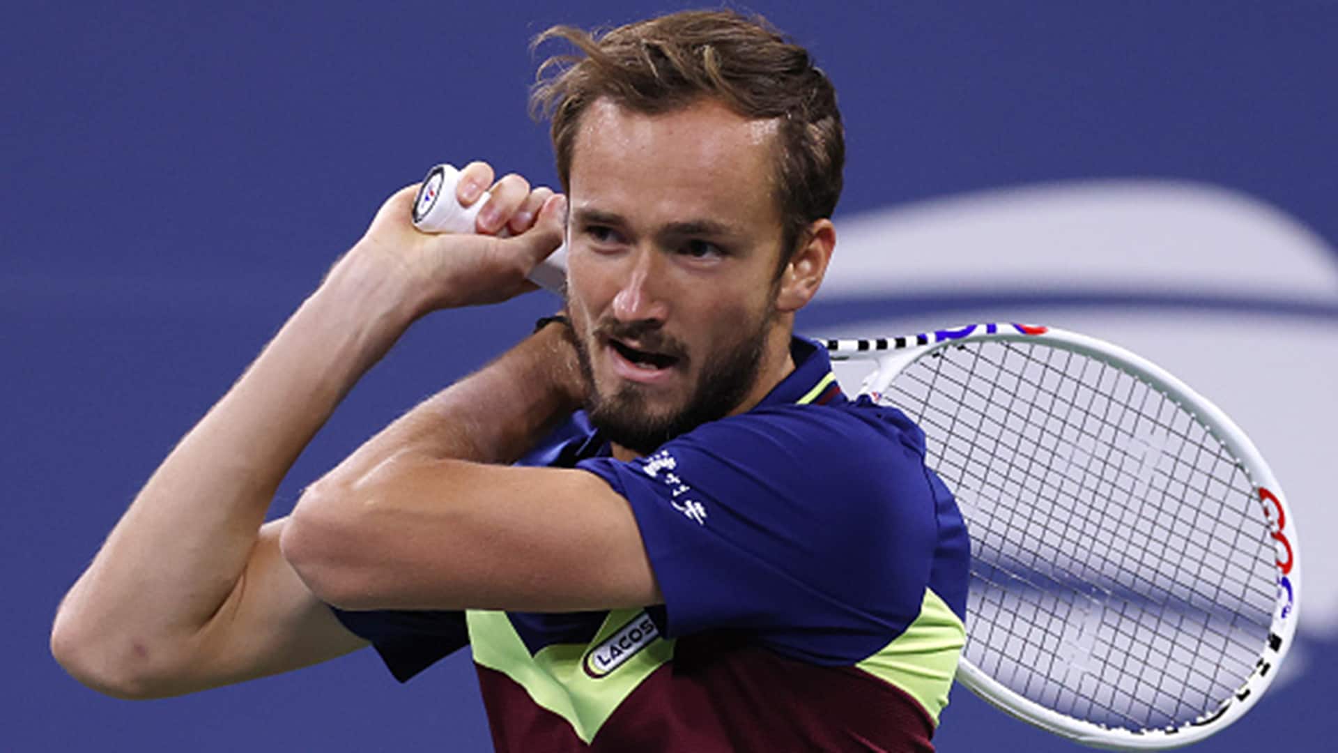 Medvedev advances to third round of US Open - Video - TSN