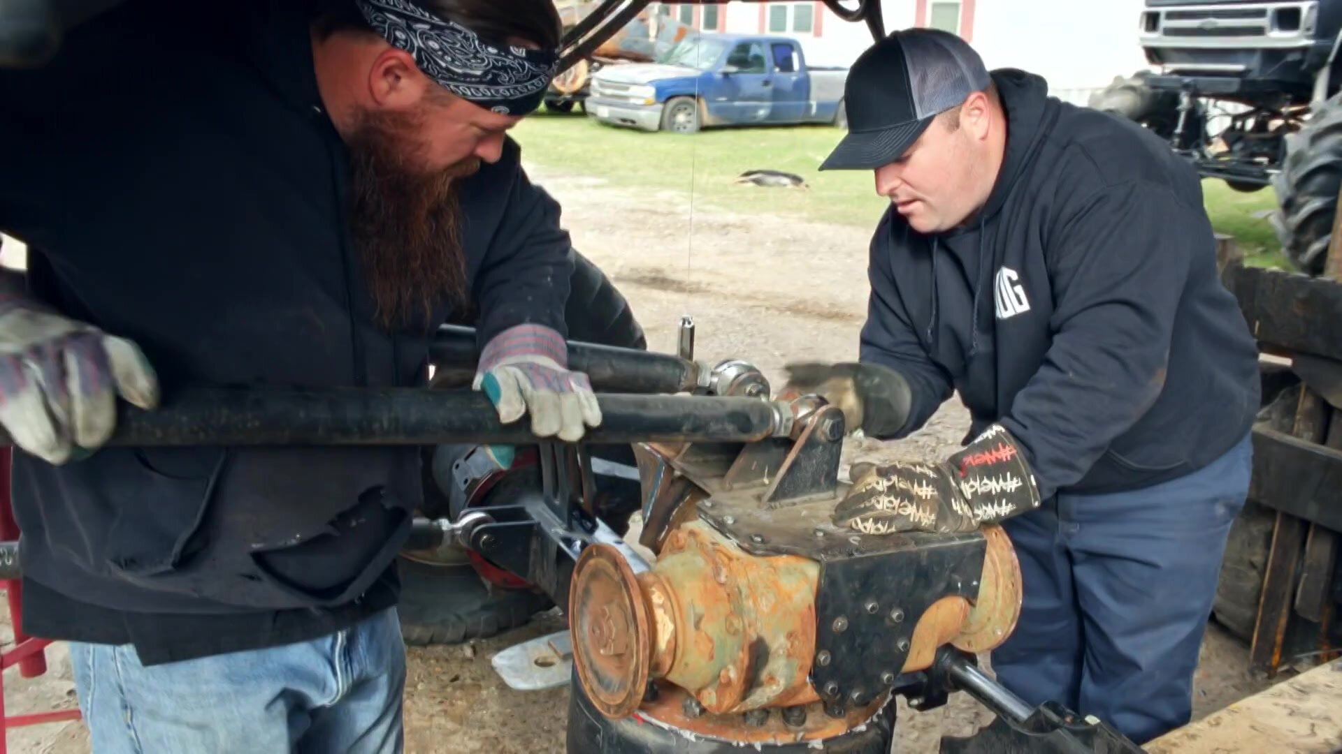 Texas Metal's Loud and Lifted | S1:E5 | Fishing, Hunting Chevy Truck | CTV