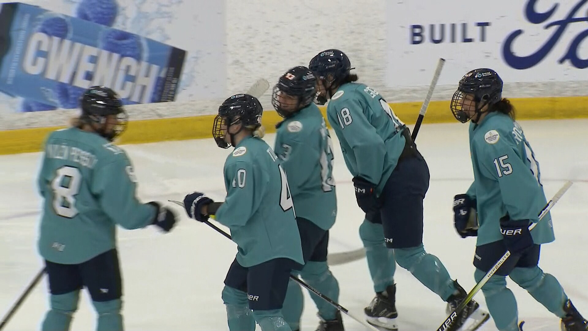 Fillier scores hat trick against Sceptres - Video - TSN