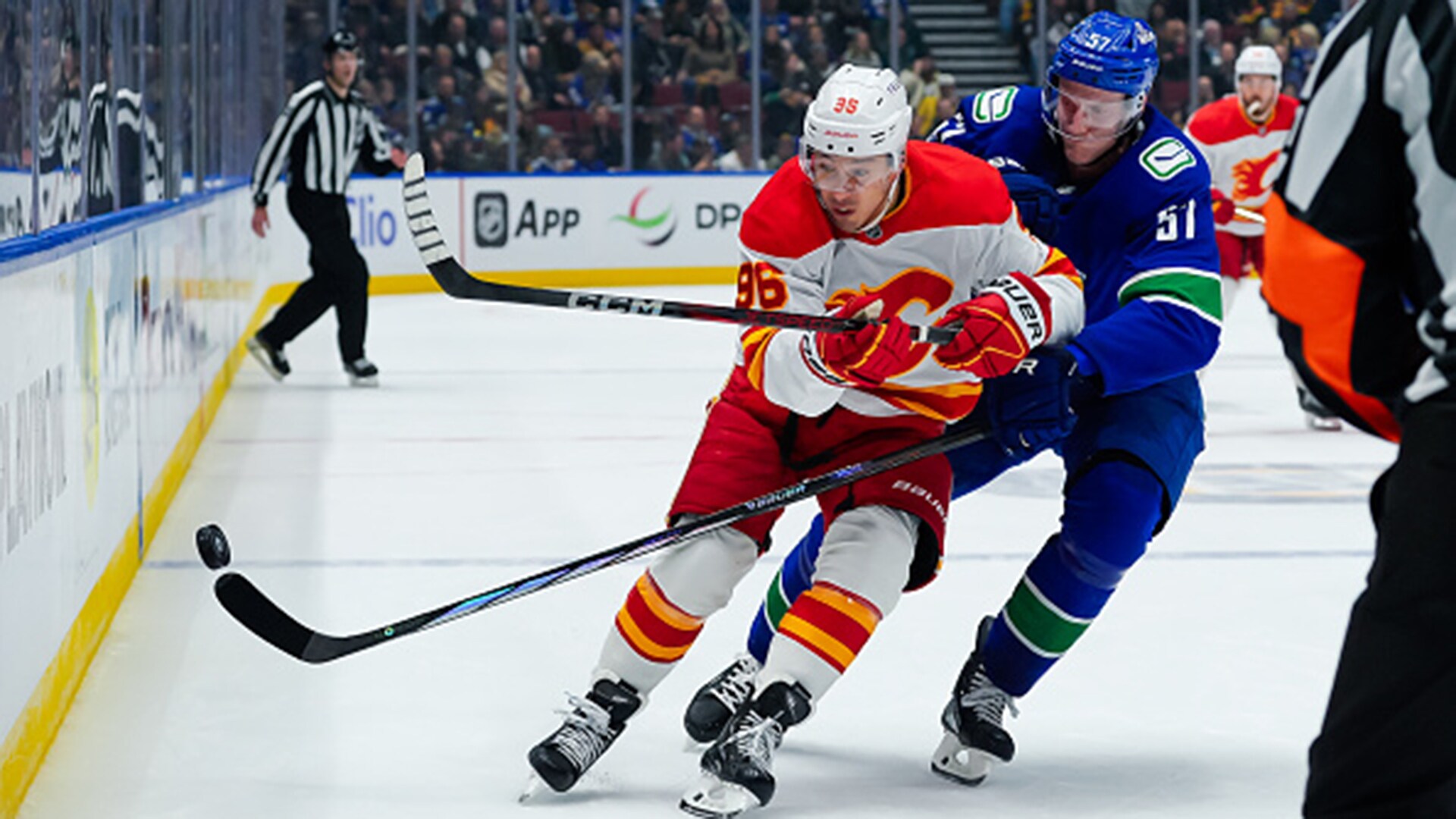 vancouver canucks calgary flames