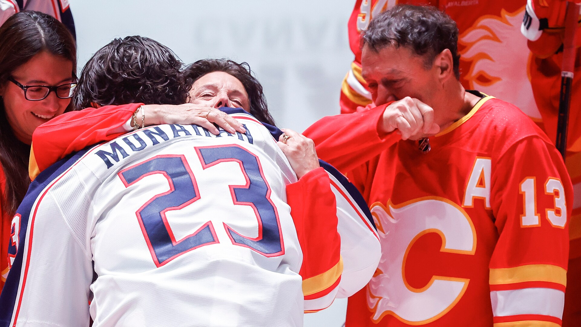 Valji says atmosphere in Calgary during Gaudreau tribute full of 'love ...
