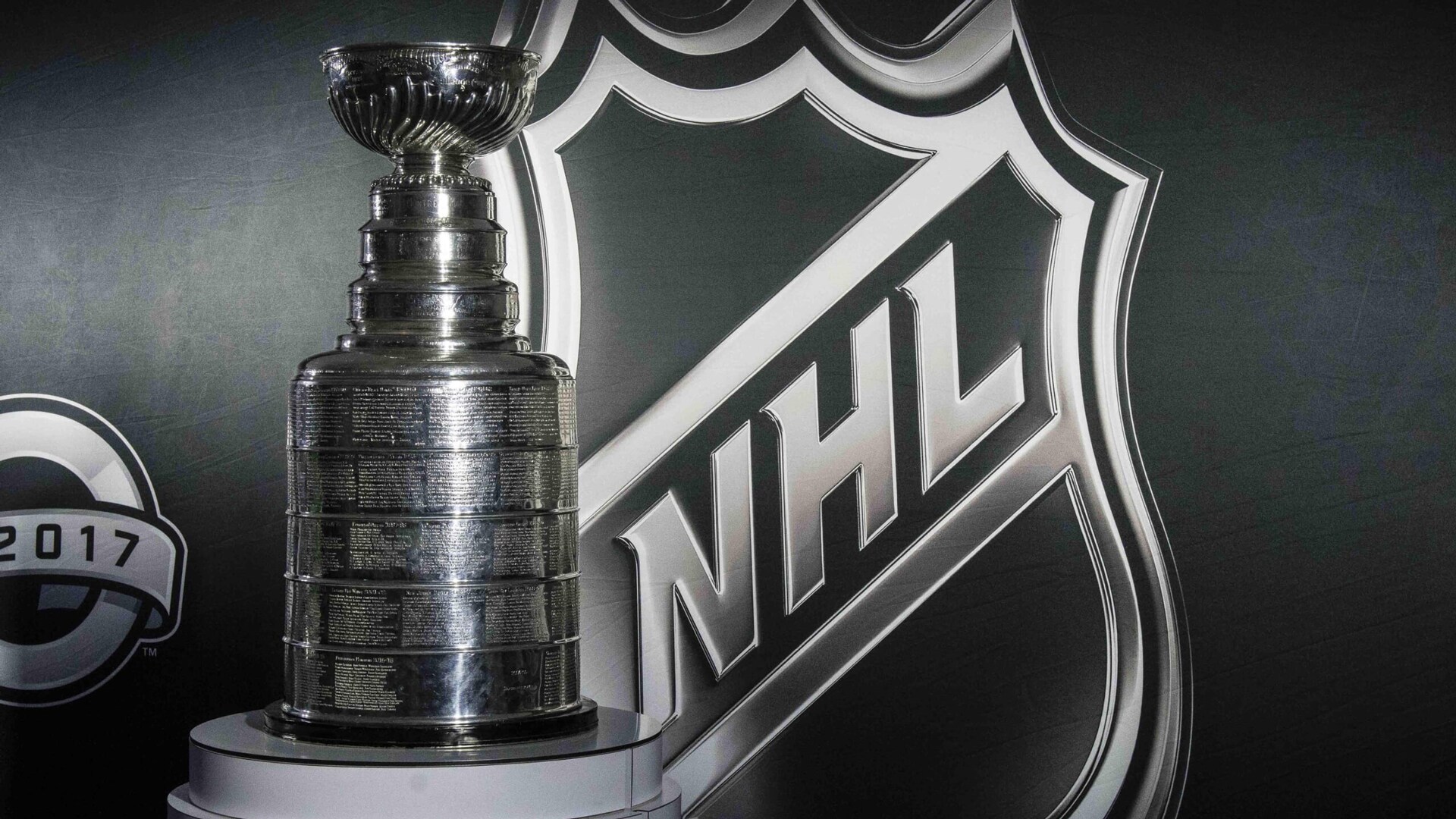 The Quiz: Who should be considered the Stanley Cup favourite? - Video - TSN