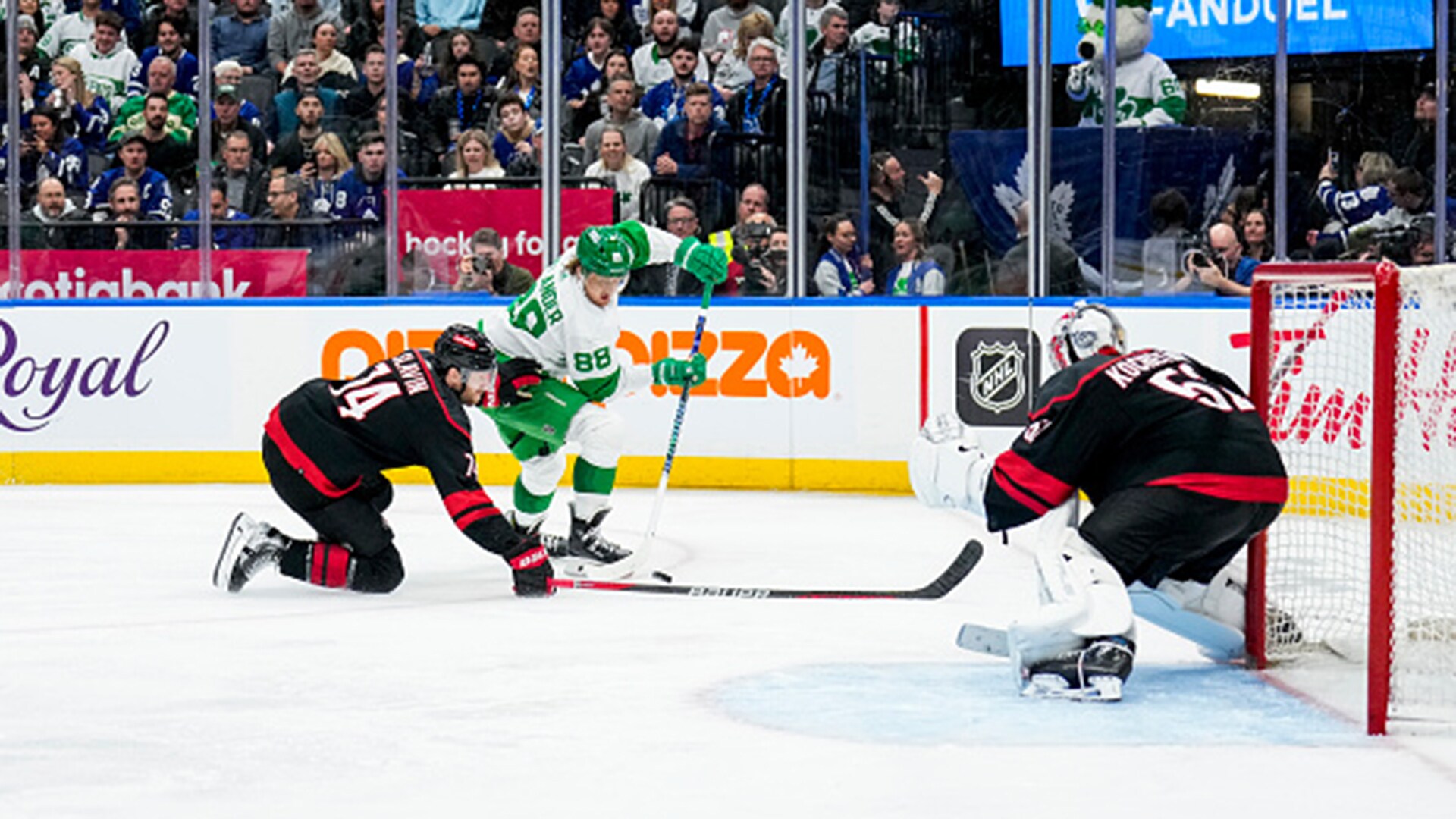 Nylander unconcerned about Leafs power play: 'We were on a heater'