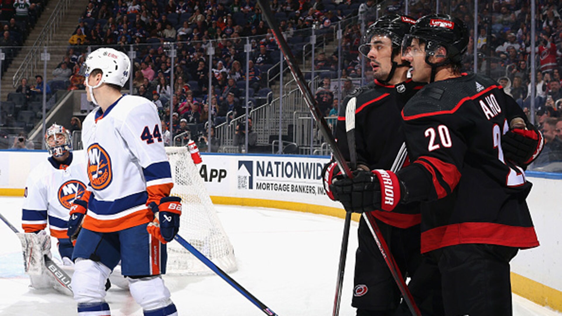 NHL: Hurricanes 4, Islanders 1