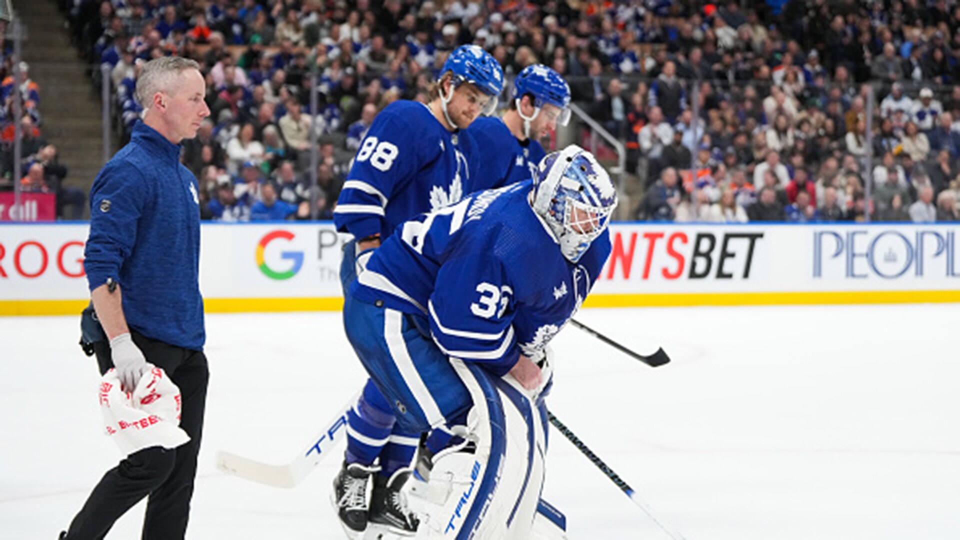 Samsonov not expected to miss any time despite leaving with injury