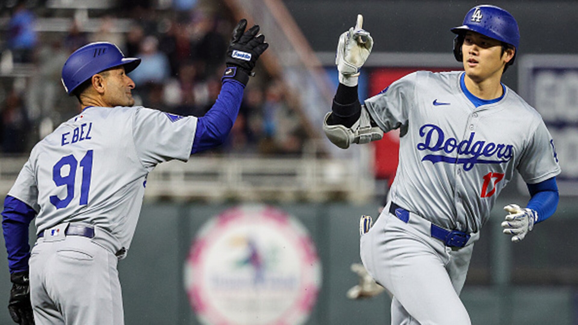 MLB: Dodgers 4, Twins 2