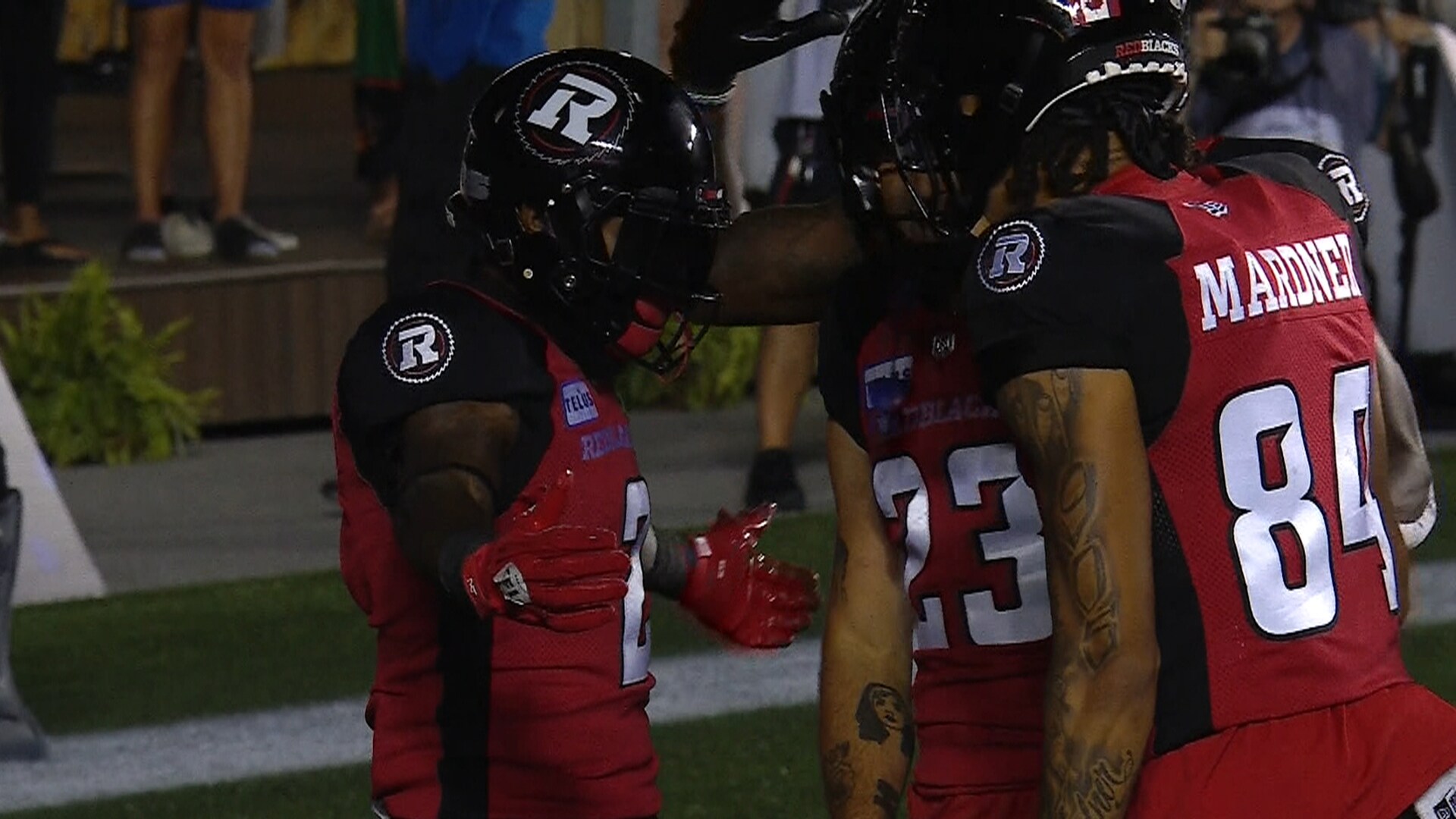 Dru Brown hits Hardy in the end zone to put Redblacks on top late in ...