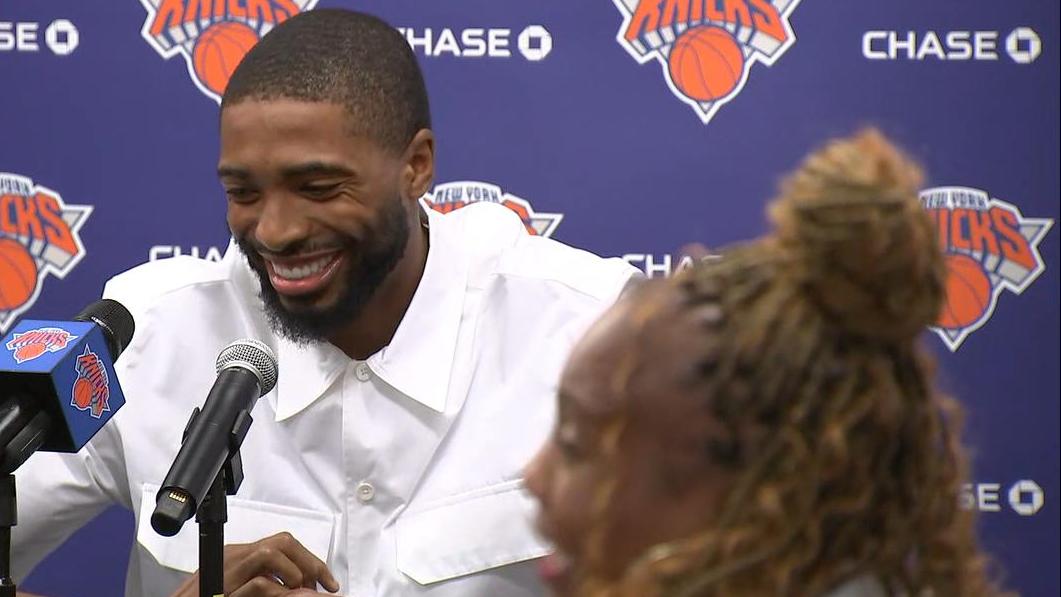 Mikal Bridges' mom is loving his introductory news conference - Video - TSN