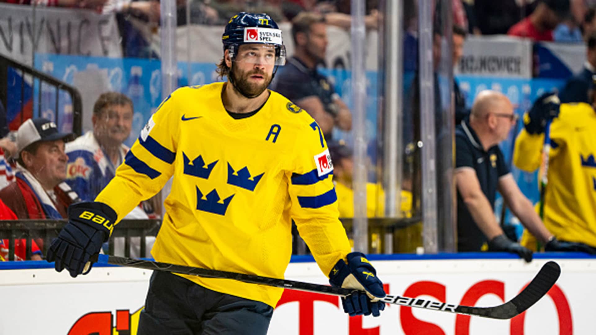 Hedman on captaining Sweden at 4 Nations: 'Surreal to get to do it at ...