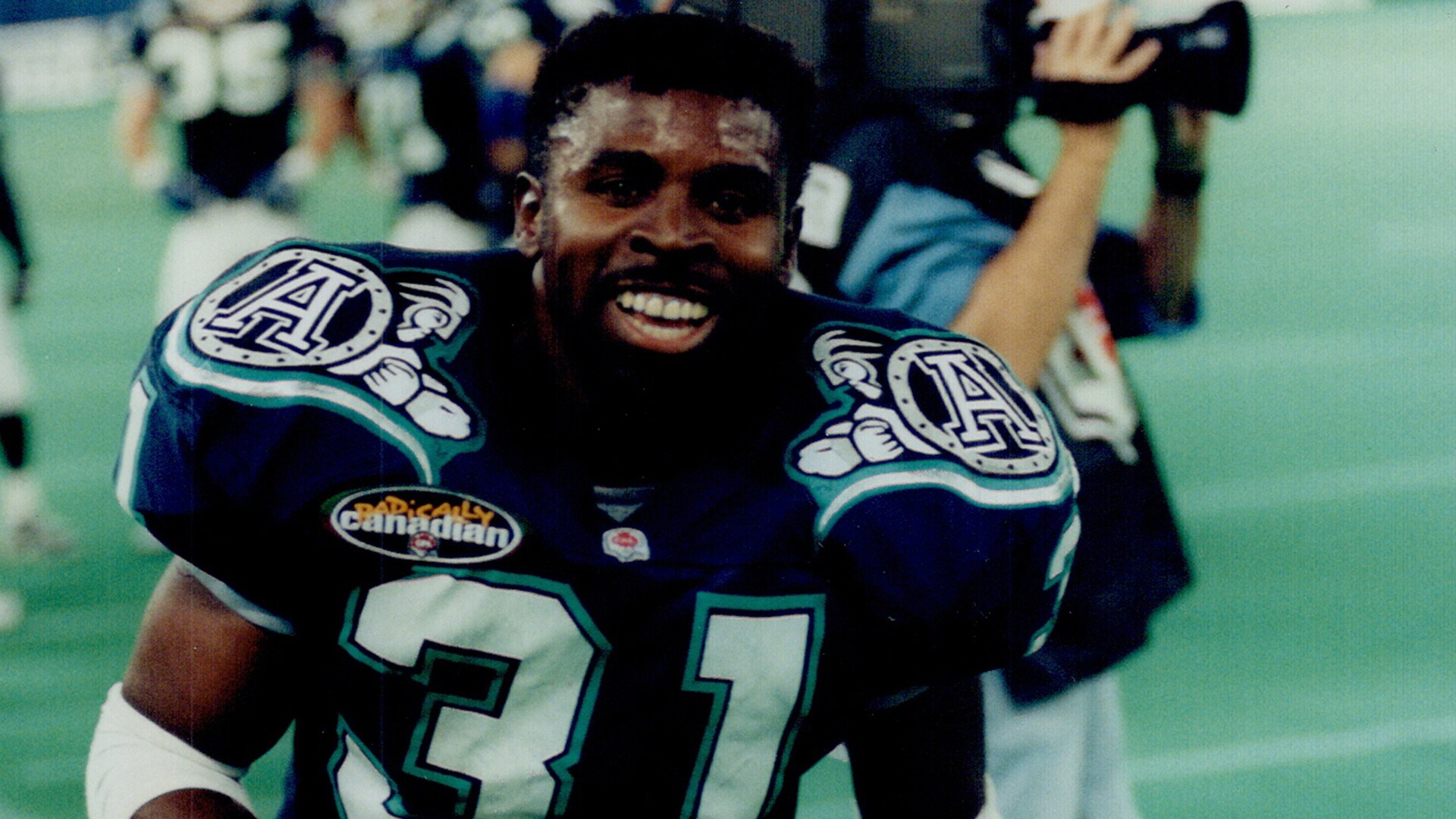 'Pinball' Clemons electrified CFL fans for over a decade - Video - TSN