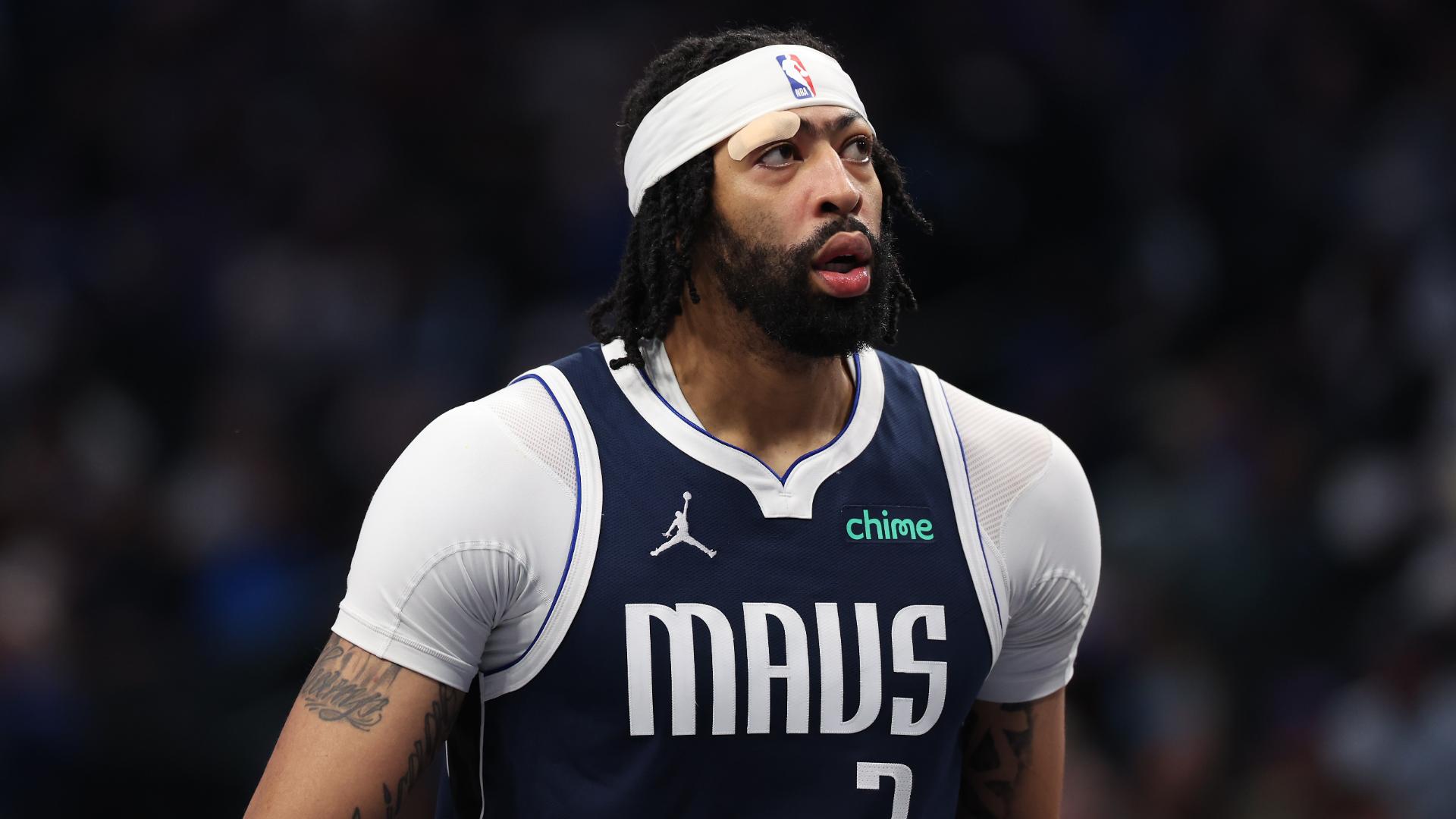 Must See: AD drives and drains the game-winner for Mavs - Video - TSN